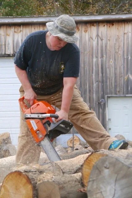 Staff — Foster Parrots — The New England Exotic Wildlife Sanctuary