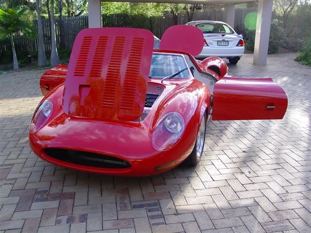 RCR XJ13 — Race Car Replicas
