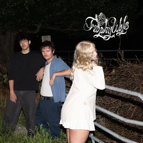 Trophy Wife - "Paragraph" | Post-Trash Premiere — POST-TRASH