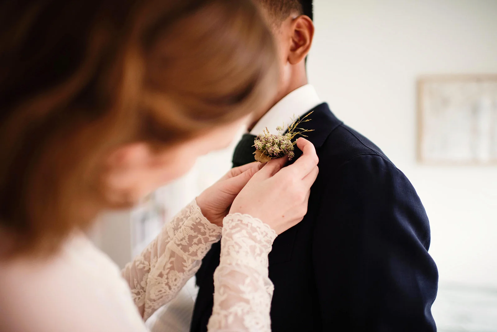 En kombination av trädgårdsbröllop och stadsbröllop: Malin + Alex