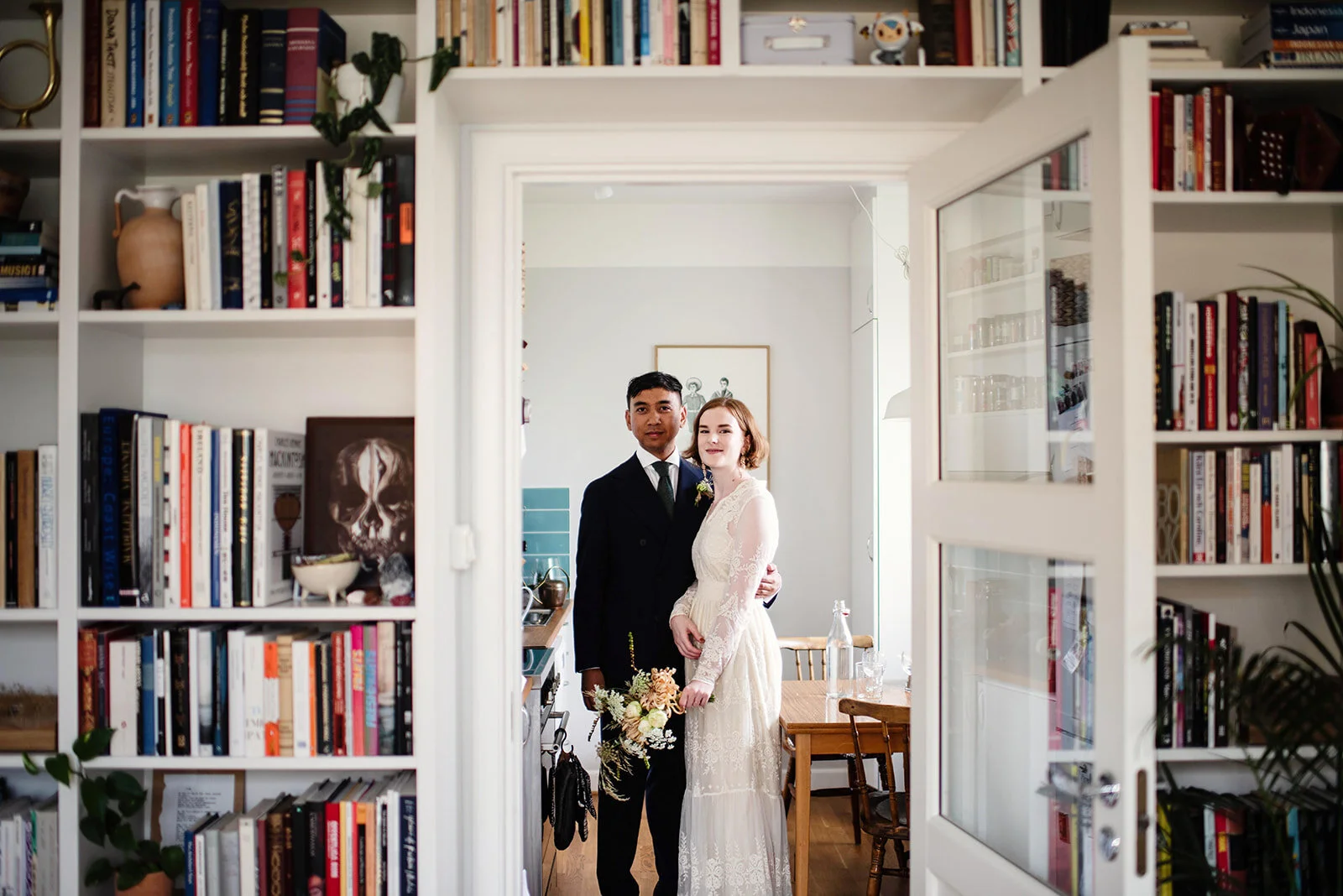 En kombination av trädgårdsbröllop och stadsbröllop: Malin + Alex