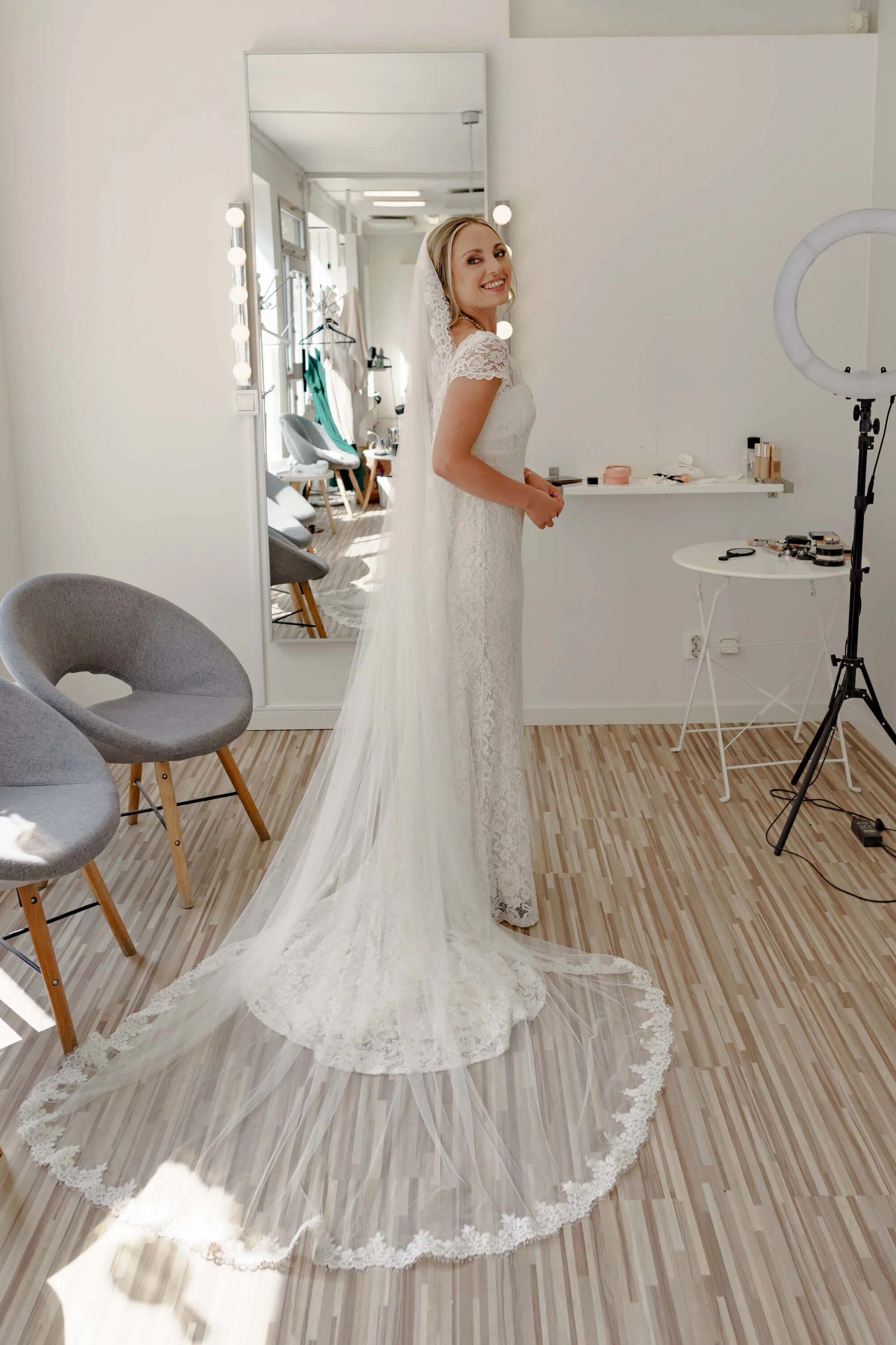 Lantligt Bröllop På En Hälsingegård: Maria + Carl