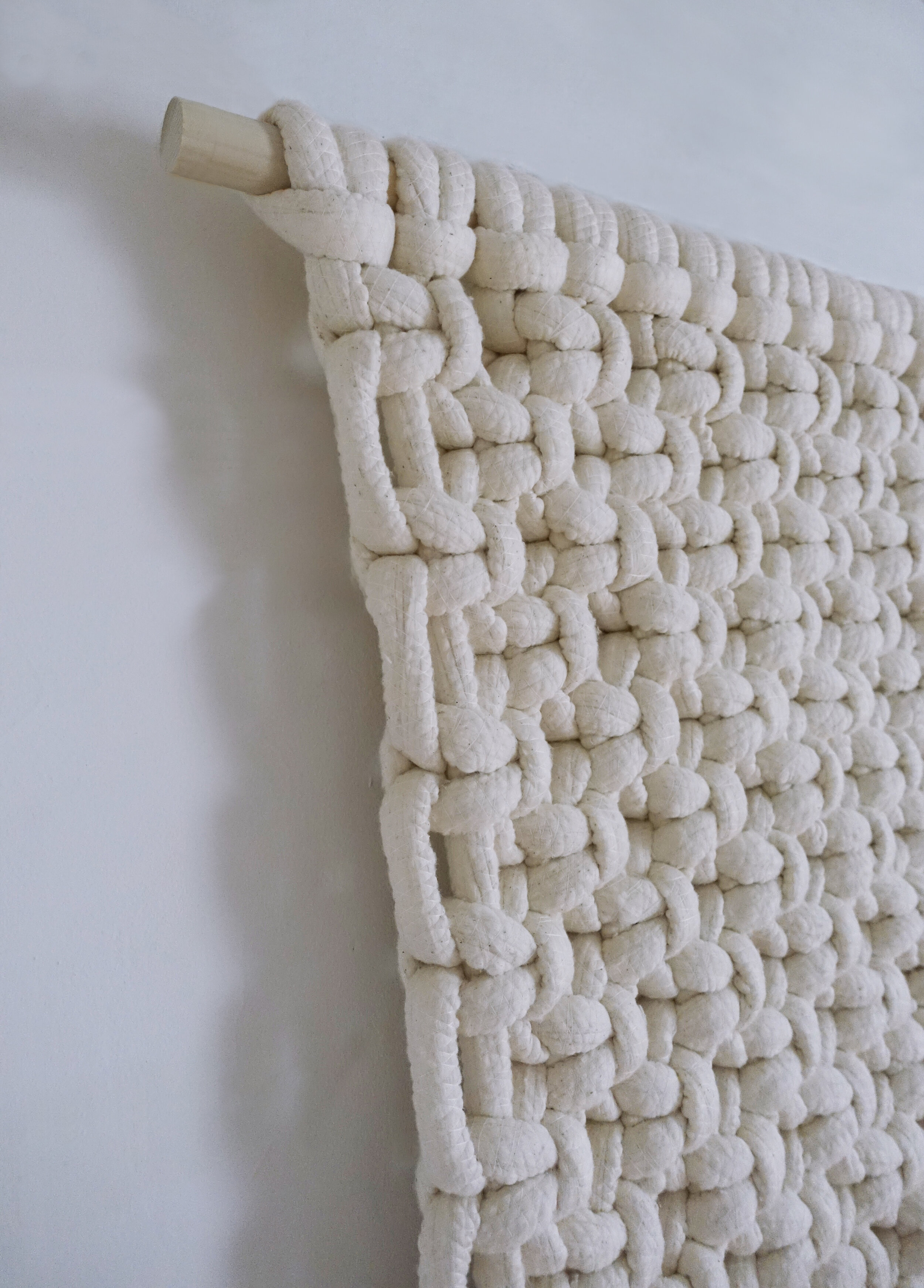 EXTRA LARGE WALL HANGING MACRAME - TEXTURED TAPESTRY BACKDROP - MACRO ...