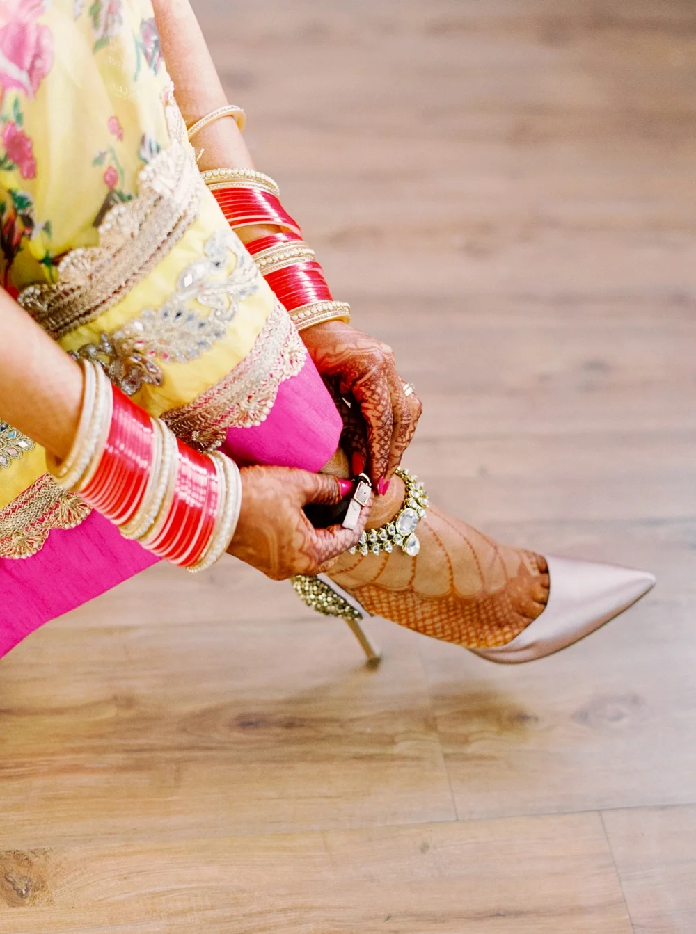 Himalayan Indian Wedding — Calgary Wedding Photographers | Justine ...