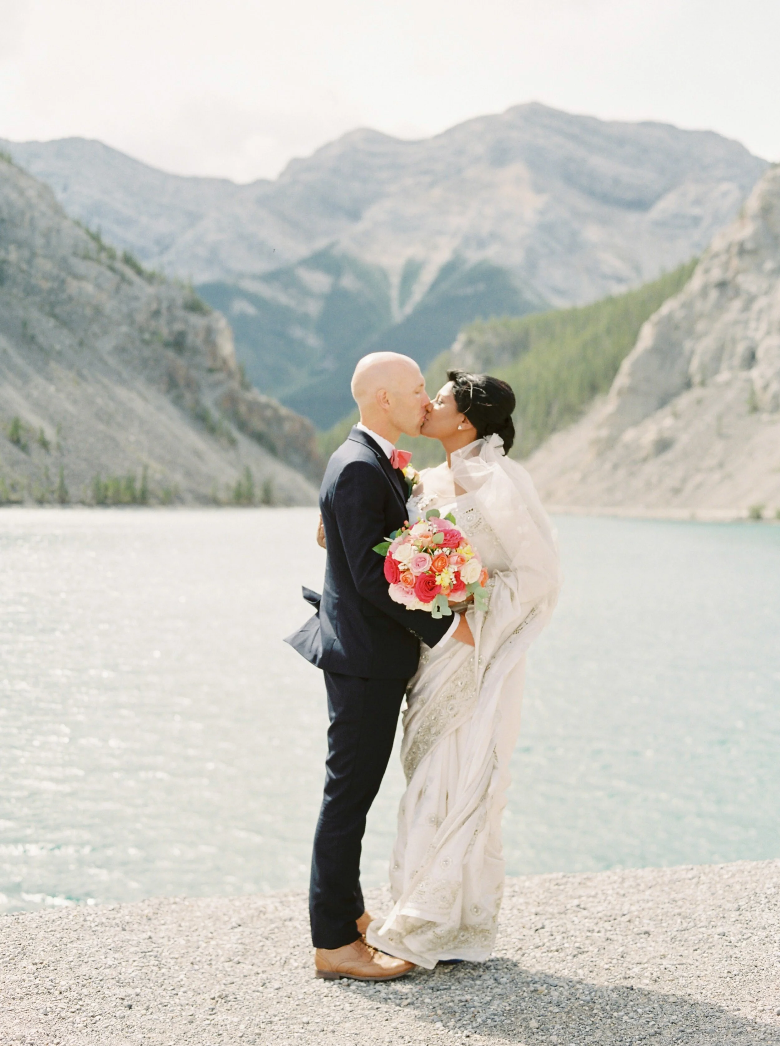 Silvertip Wedding — Calgary Wedding Photographers | Justine Milton ...