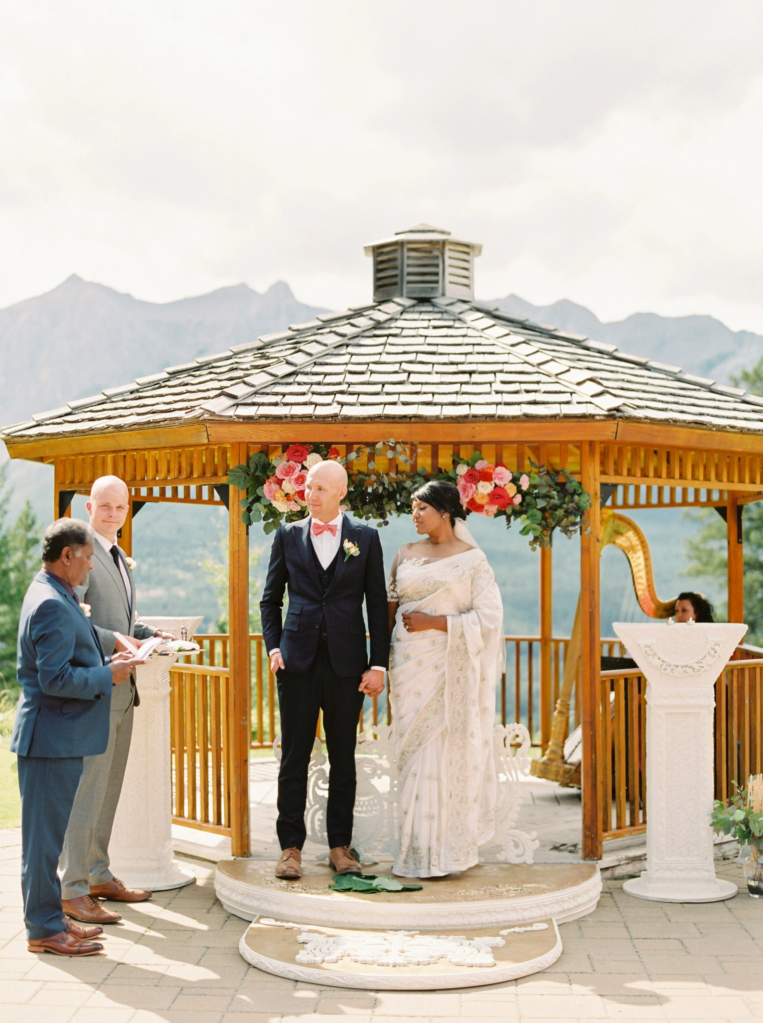 Silvertip Wedding — Calgary Wedding Photographers | Justine Milton ...