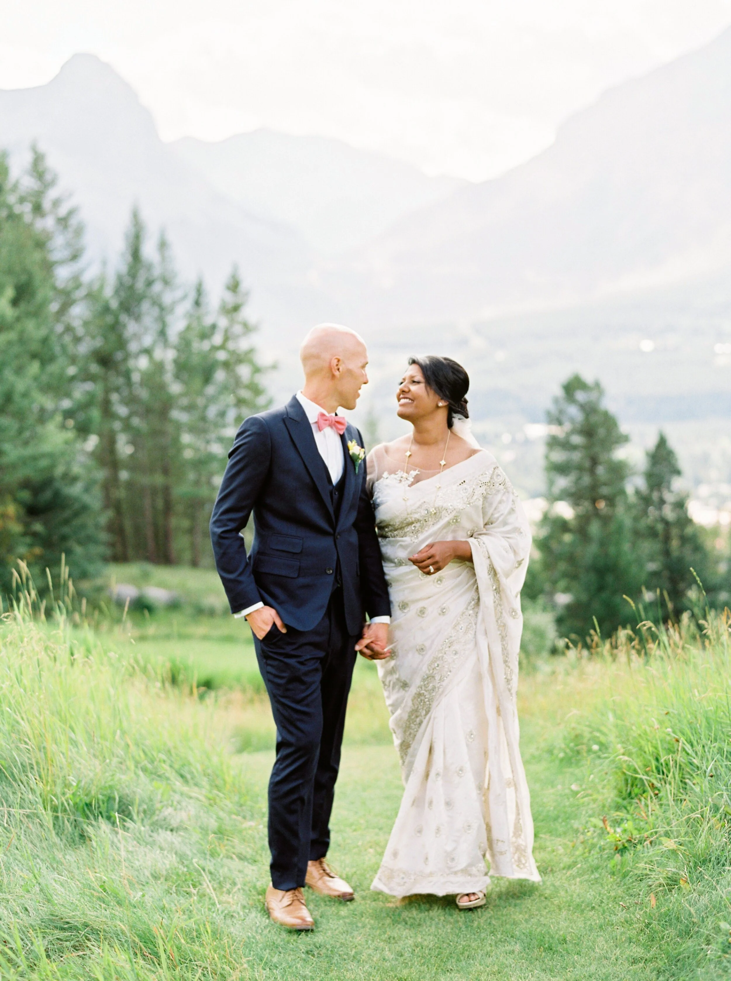 Silvertip Wedding — Calgary Wedding Photographers | Justine Milton ...