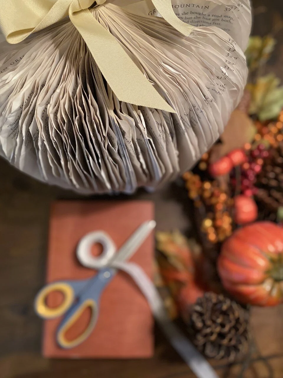 Fall Book Craft | Paperback Pumpkins! — Nighttime radio host, Delilah