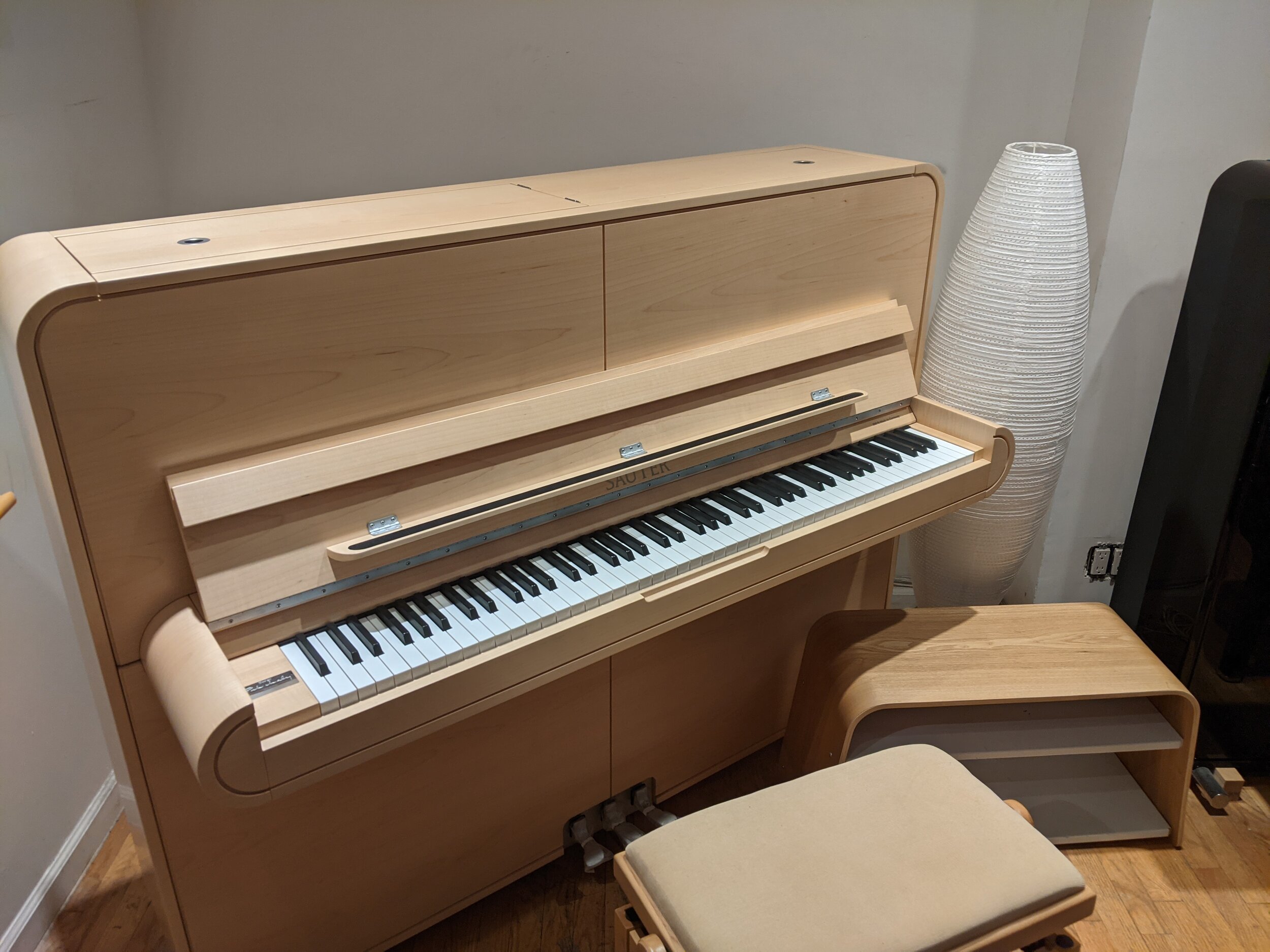 Upright Pianos | Beethoven Pianos