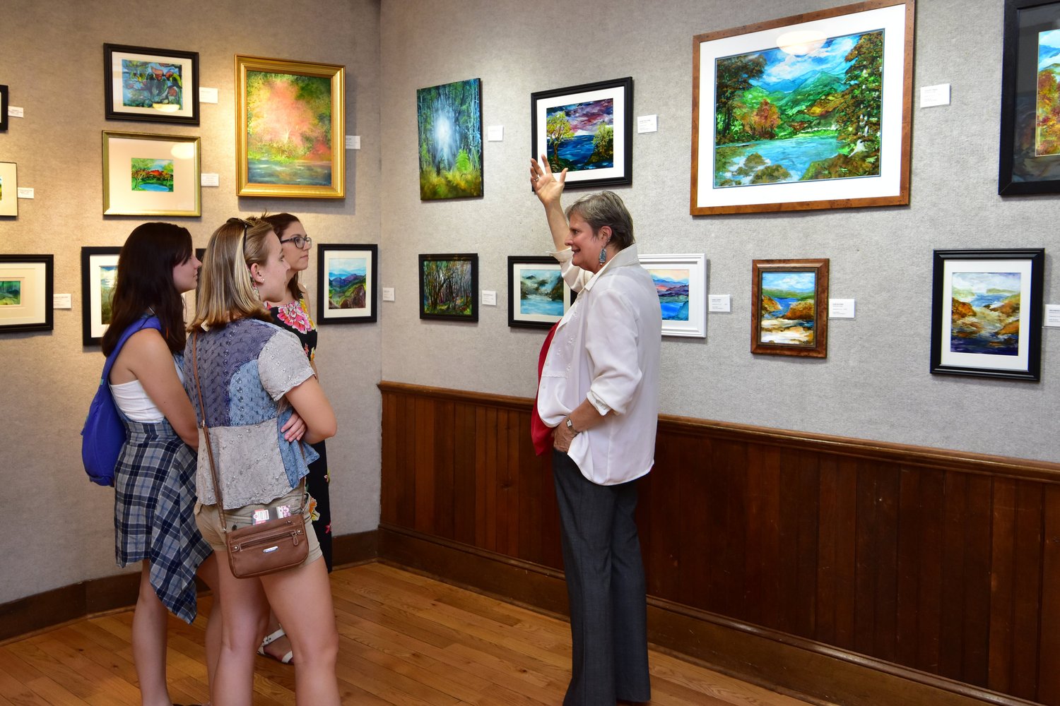Mazie Jones Gallery — Jones House Cultural Center