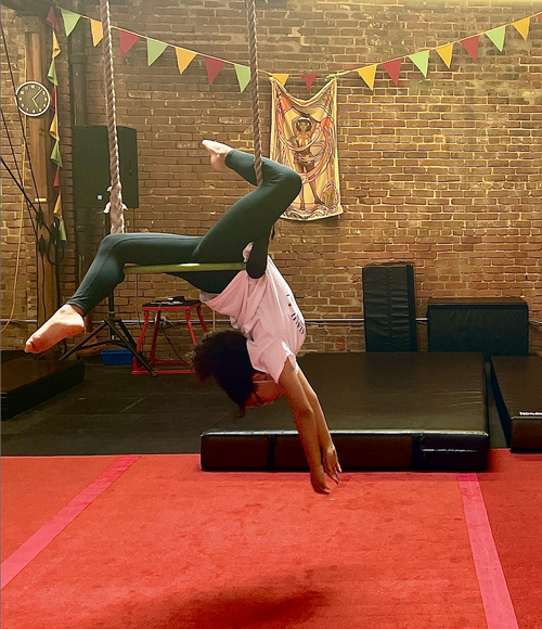 Cirque Kids — Cirque School