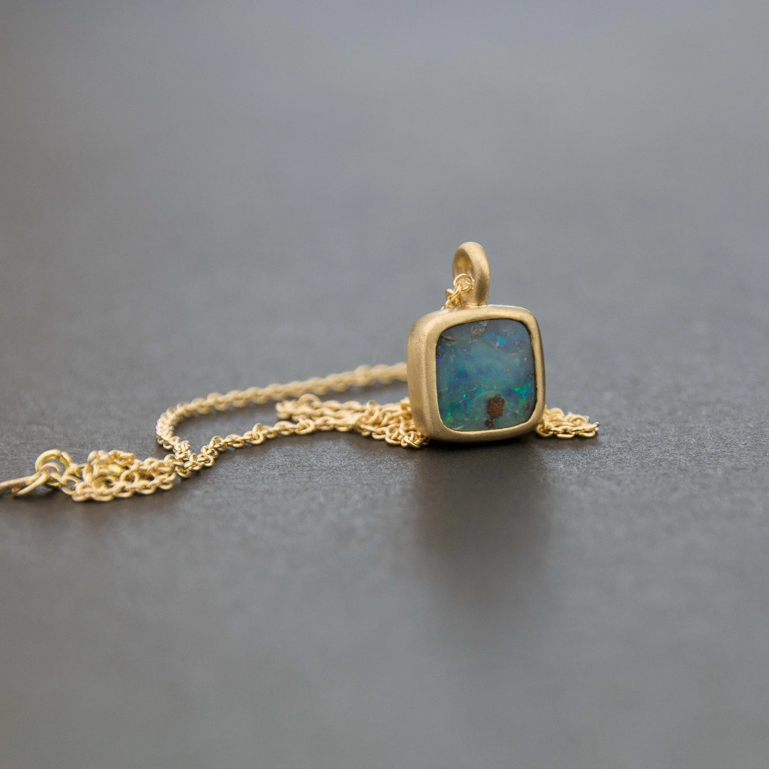 stone sets — Leonie Simpson