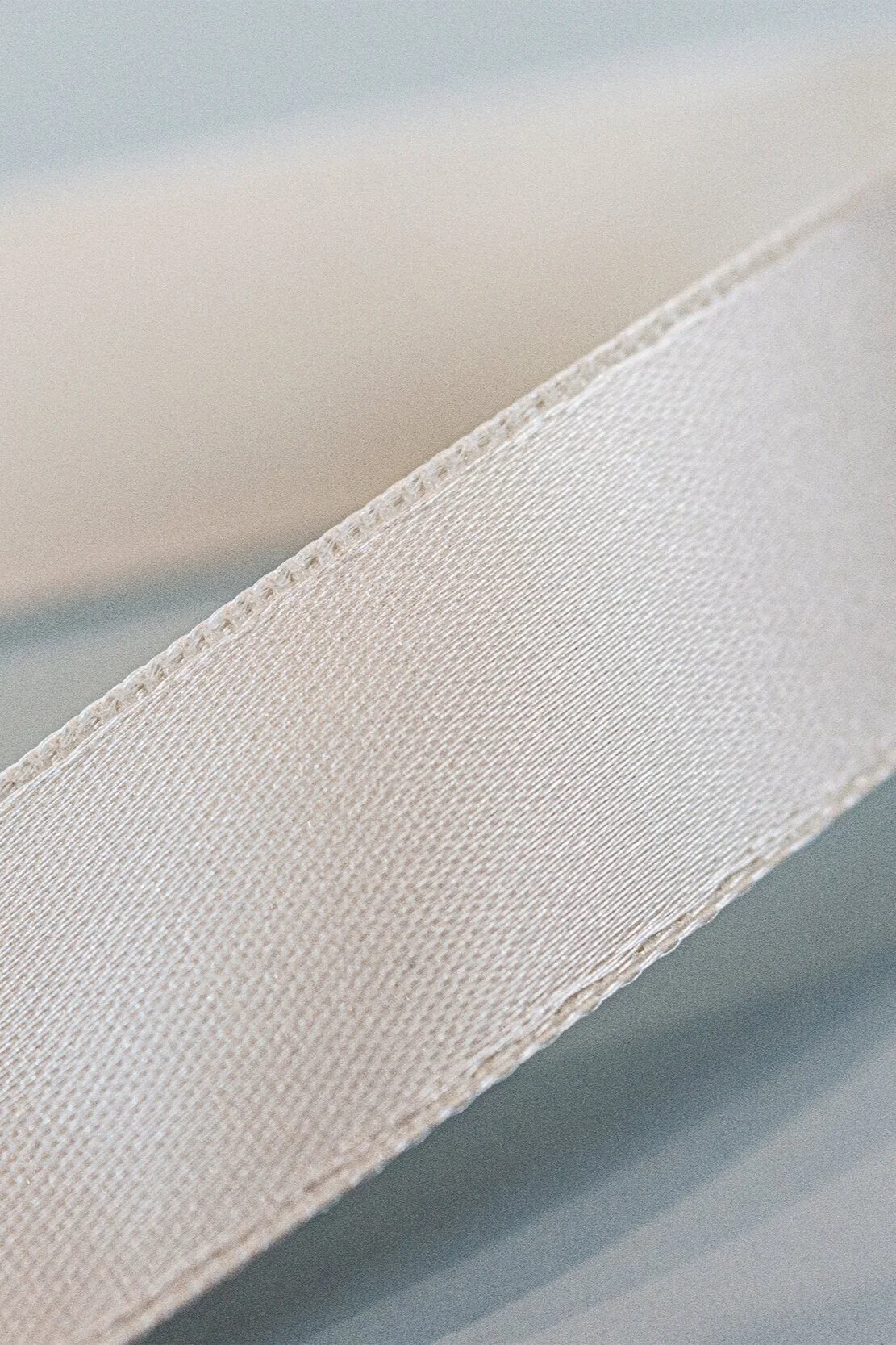 Ribbons — Signs & Marks