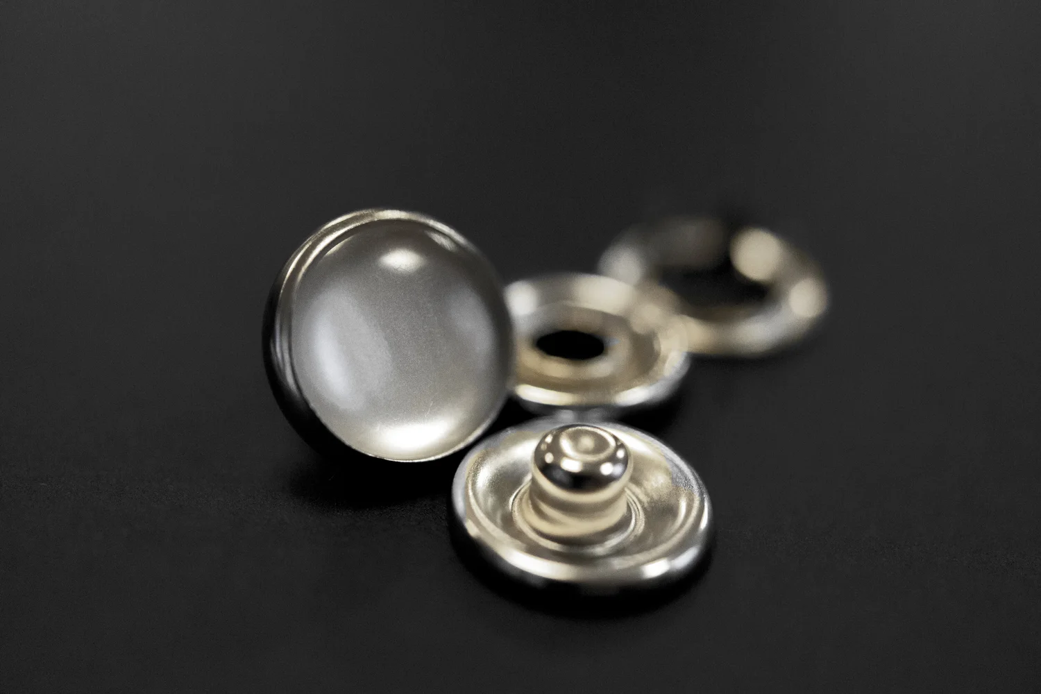 Buttons — Signs & Marks