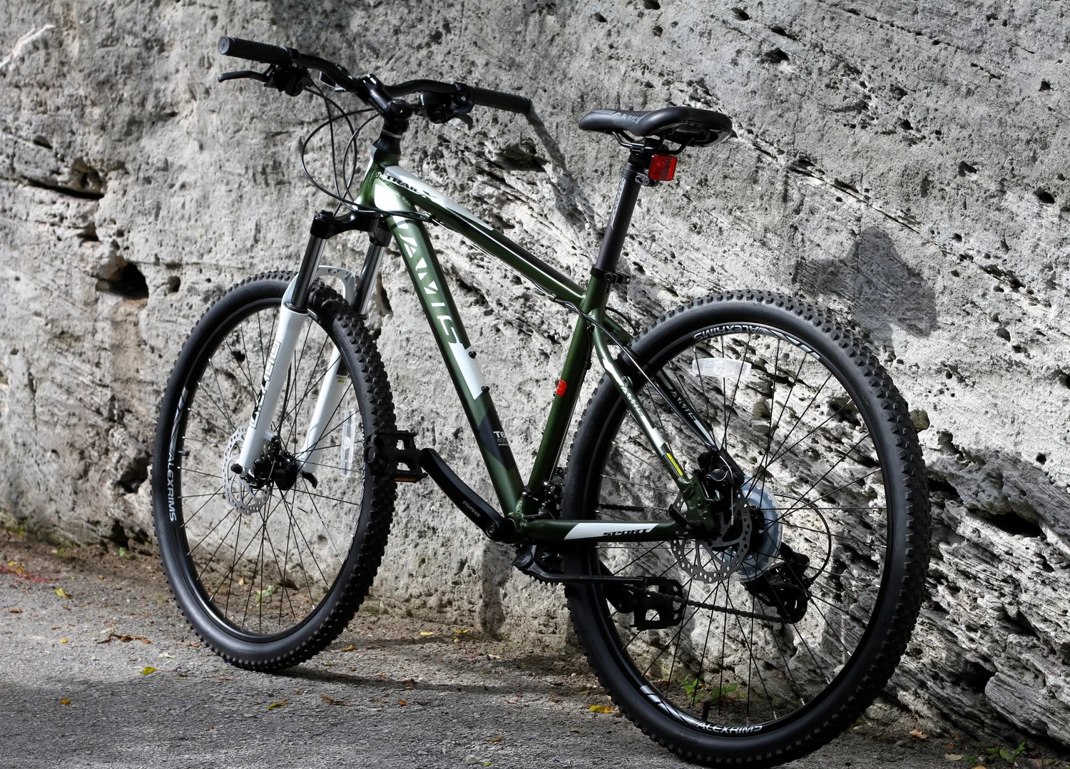 Mountain — Cycles BAHAMAS
