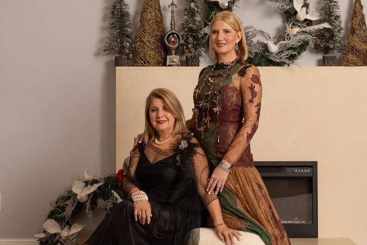 10 QUESTIONS WITH HEADPIECE & ACCESSORIES DESIGNER MARIA ELENA — The ...