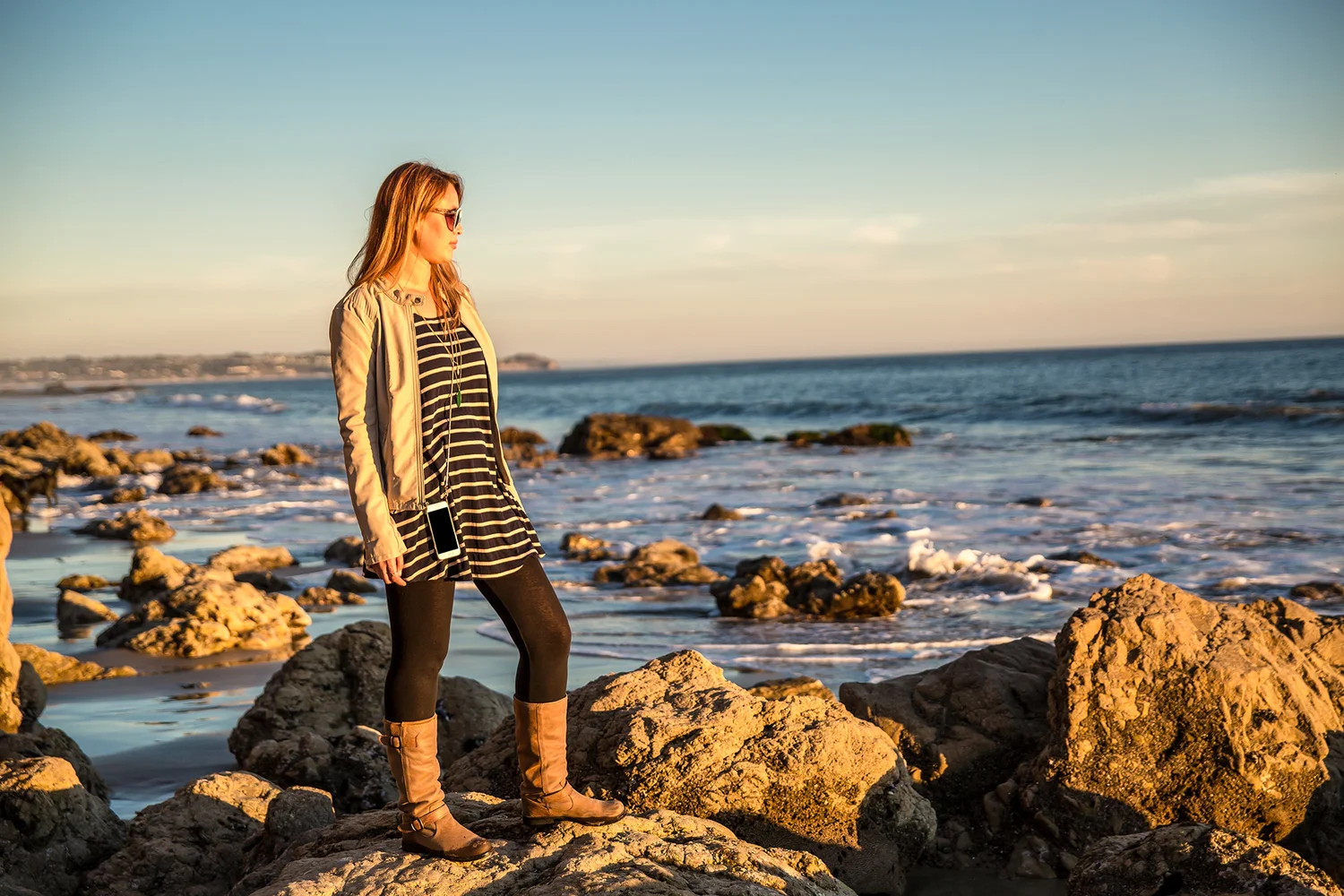 5 Winter Styling Tips for the Beach - Travel Pockets