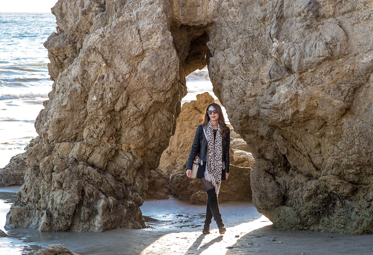 5 Winter Styling Tips for the Beach - Travel Pockets