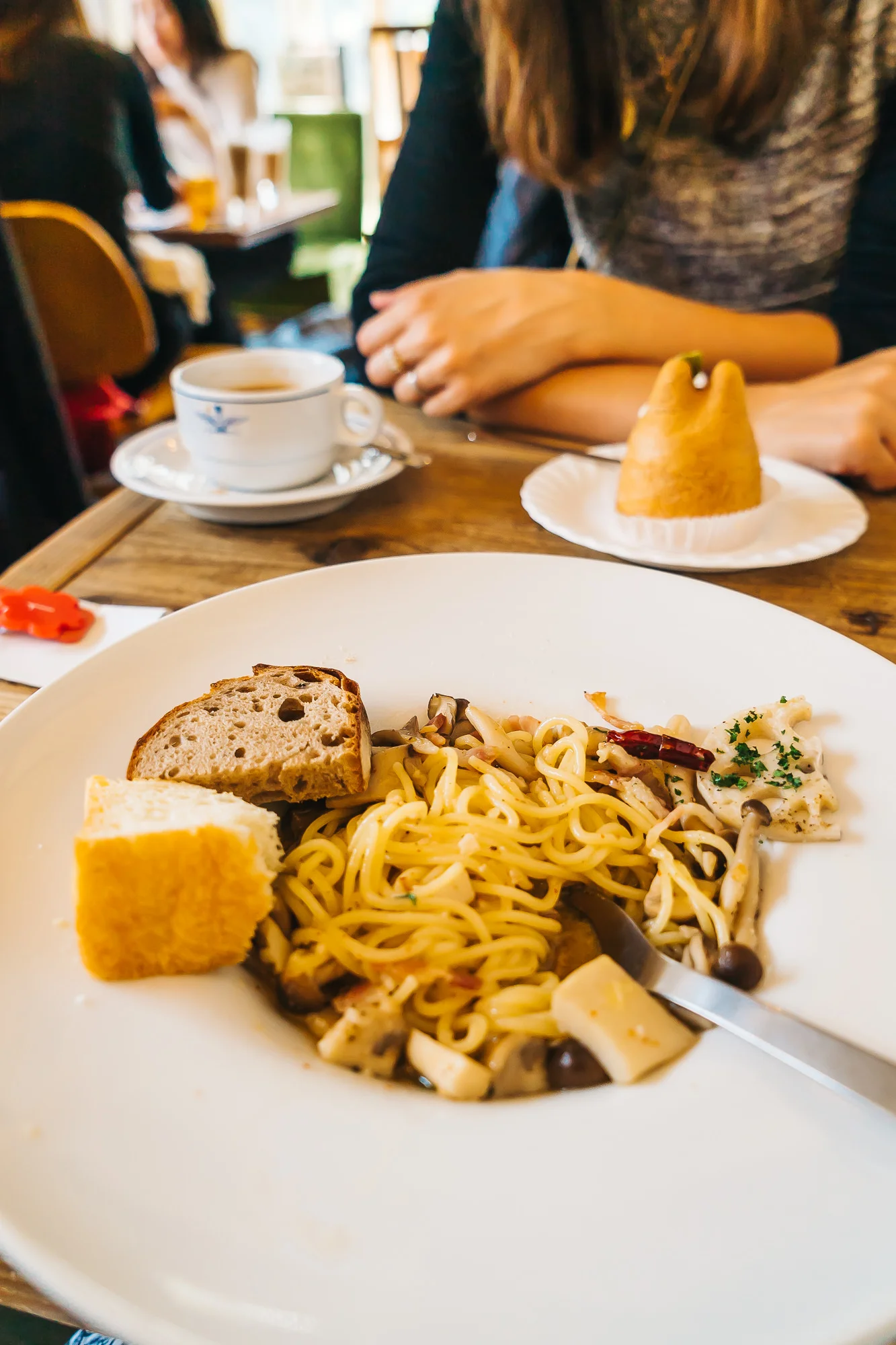 My Neighbor Totoro + Cafe = The Cutest Cream Puffs in Japan - Travel ...
