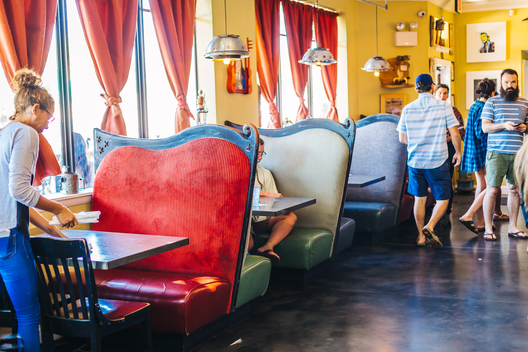 Soul Food Sundays at Ella's Americana Folk Art Cafe in Tampa, Florida ...