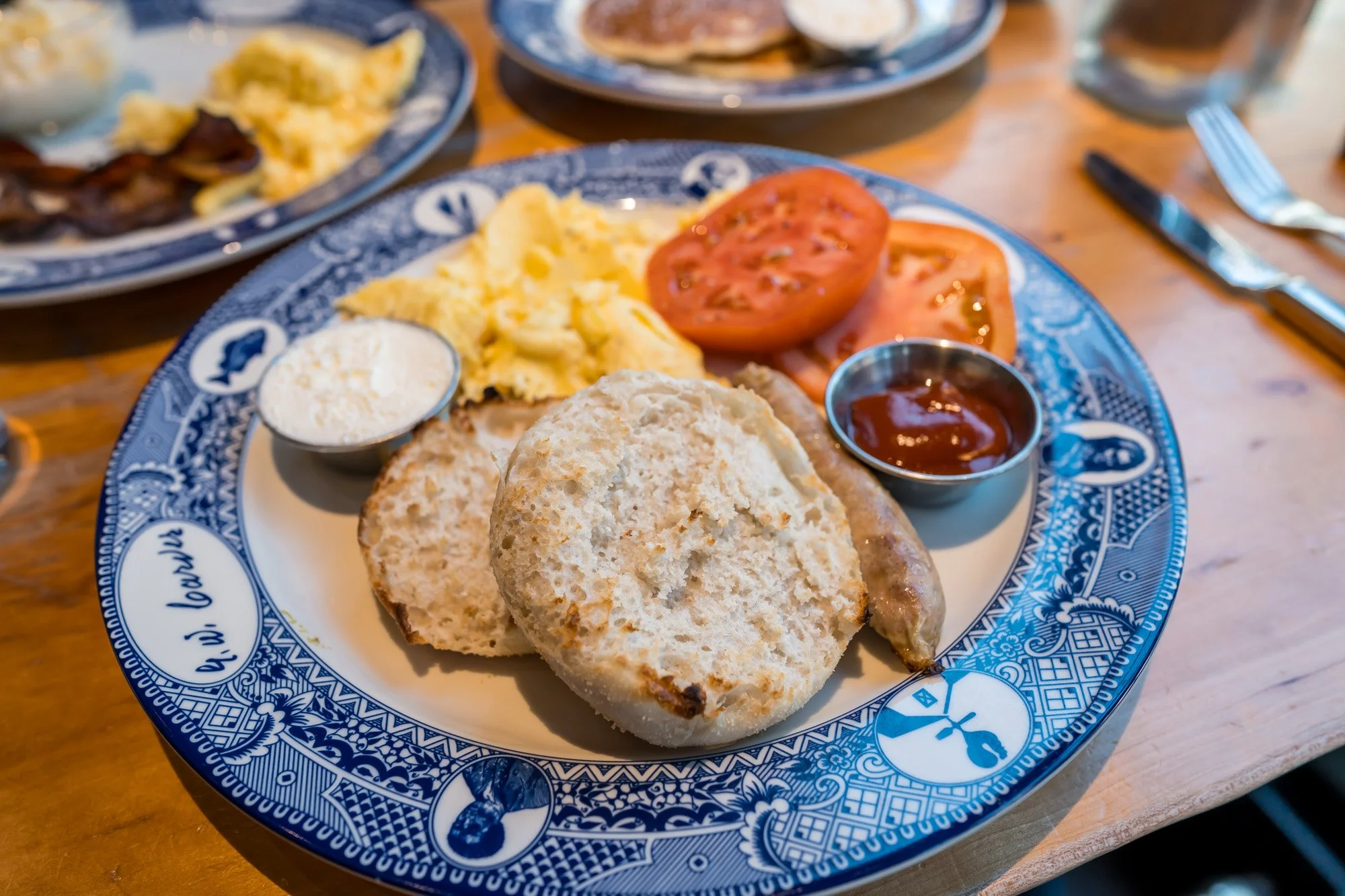 5 Essential Eateries to Try in Washington DC - Travel Pockets