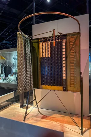 18 Iconic Things You Must See at the Smithsonian National Museum of ...