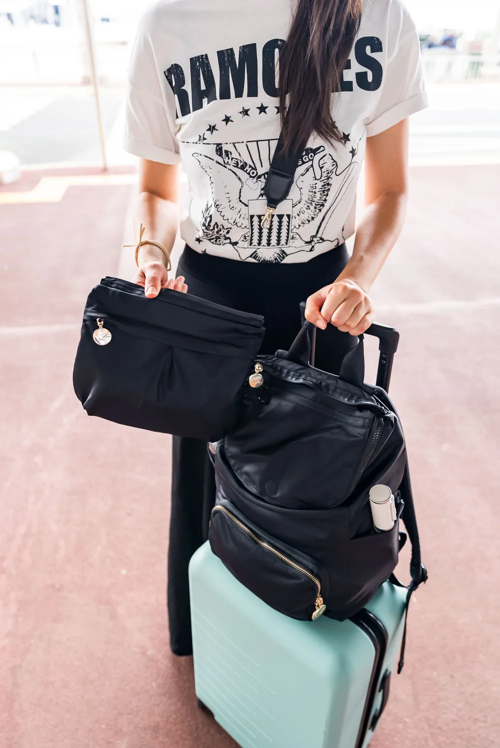 Lo and Sons Melrose Rucksack Backpack Review - This Detachable ...