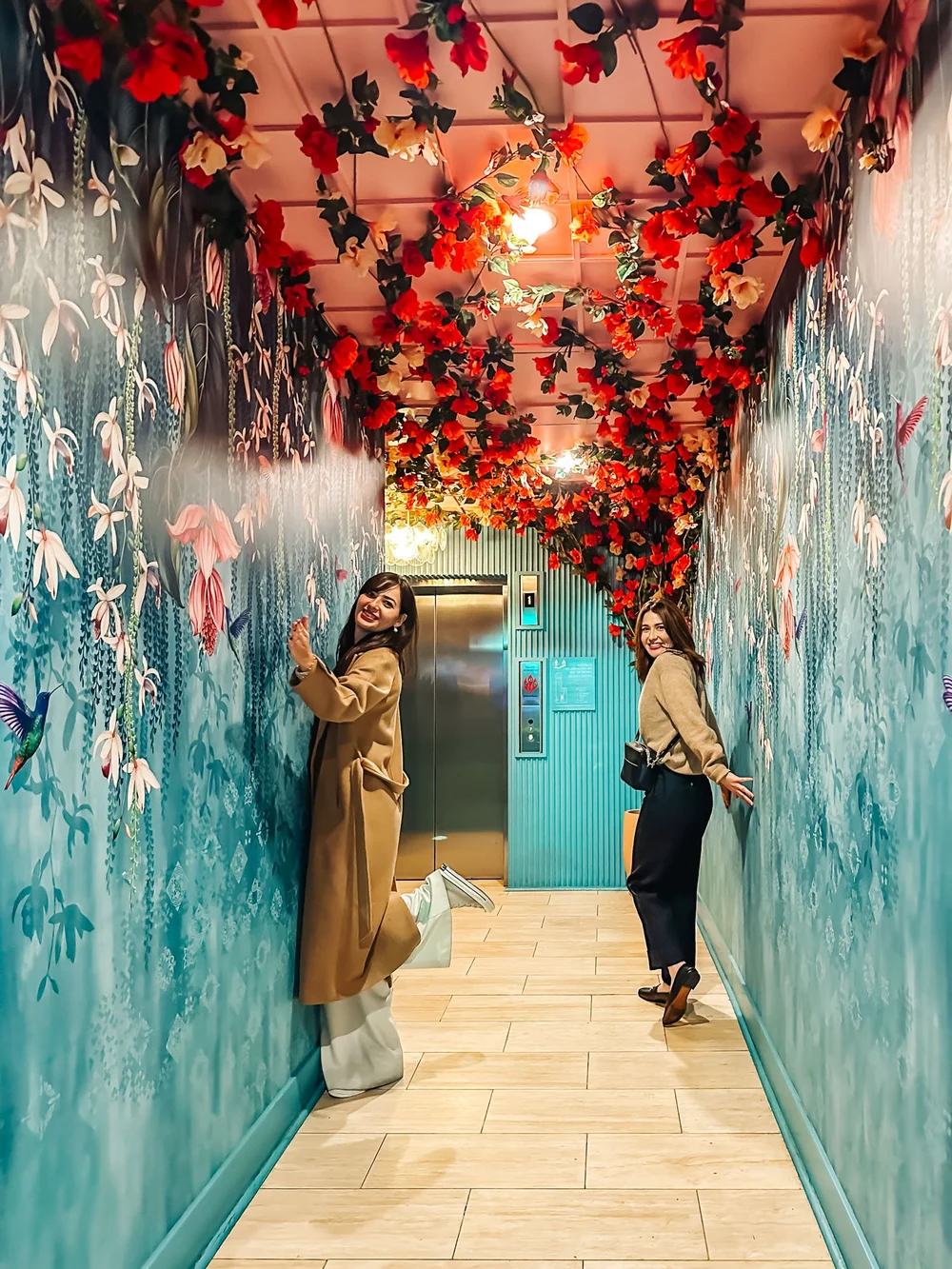 Where To Eat & Drink in San Diego's Gaslamp Quarter - Travel Pockets