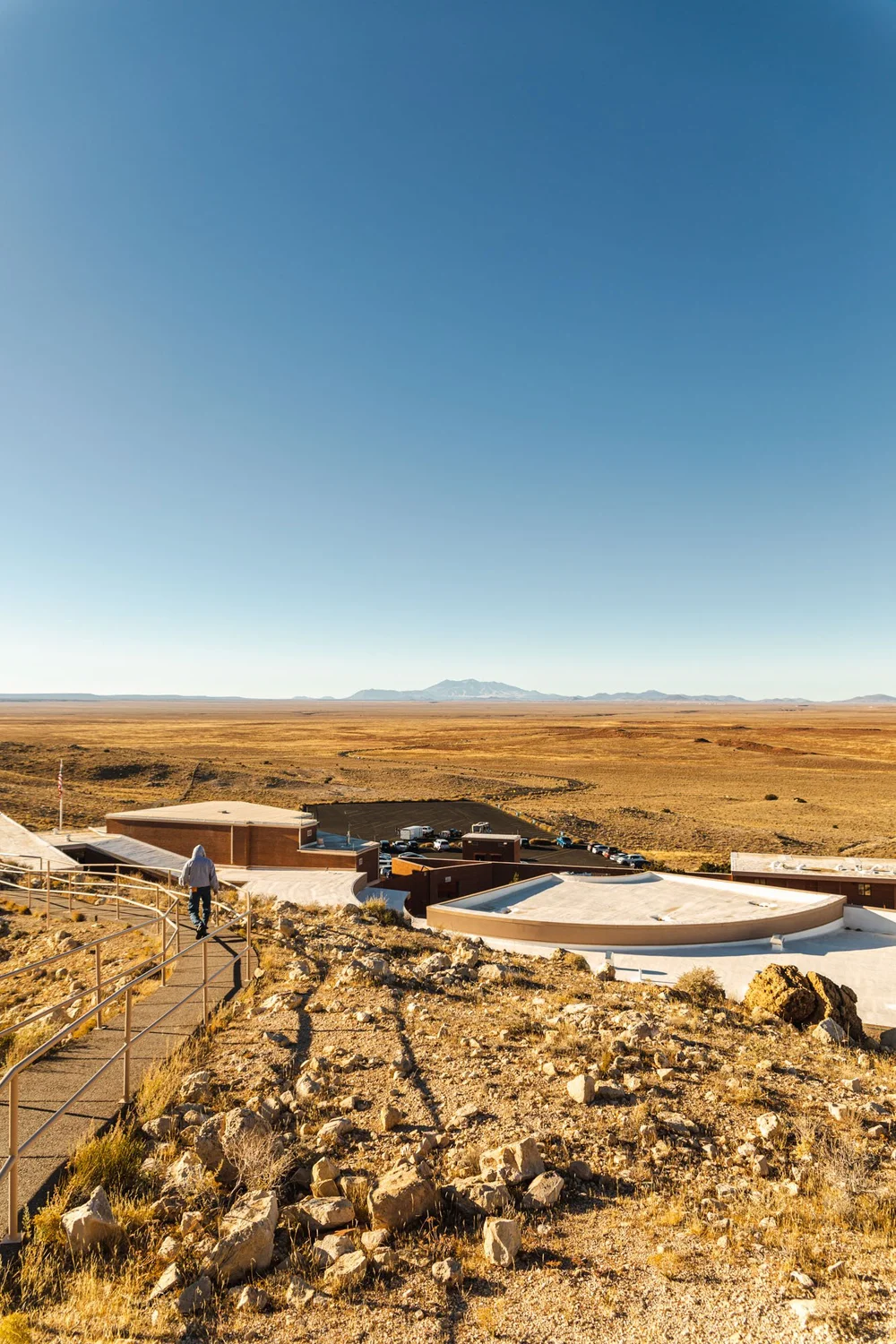 How to Visit The Meteor Crater and Barringer Space Museum in Arizona ...