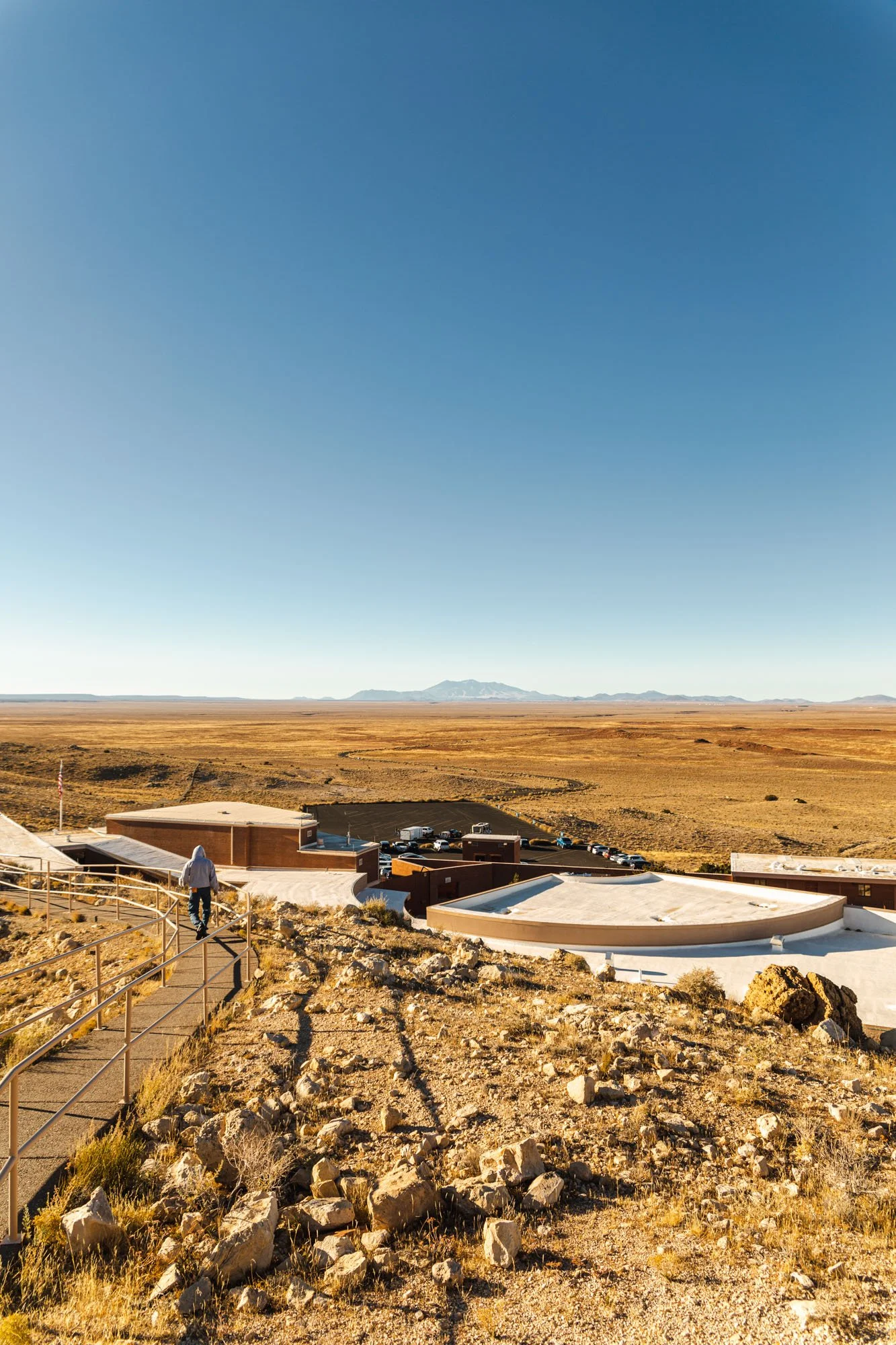 How to Visit The Meteor Crater and Barringer Space Museum in Arizona ...