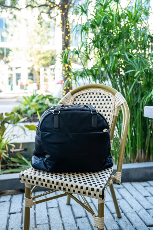 Lo & Sons O.G. 2 Review: A Versatile Tote for Travel and Everyday Use ...