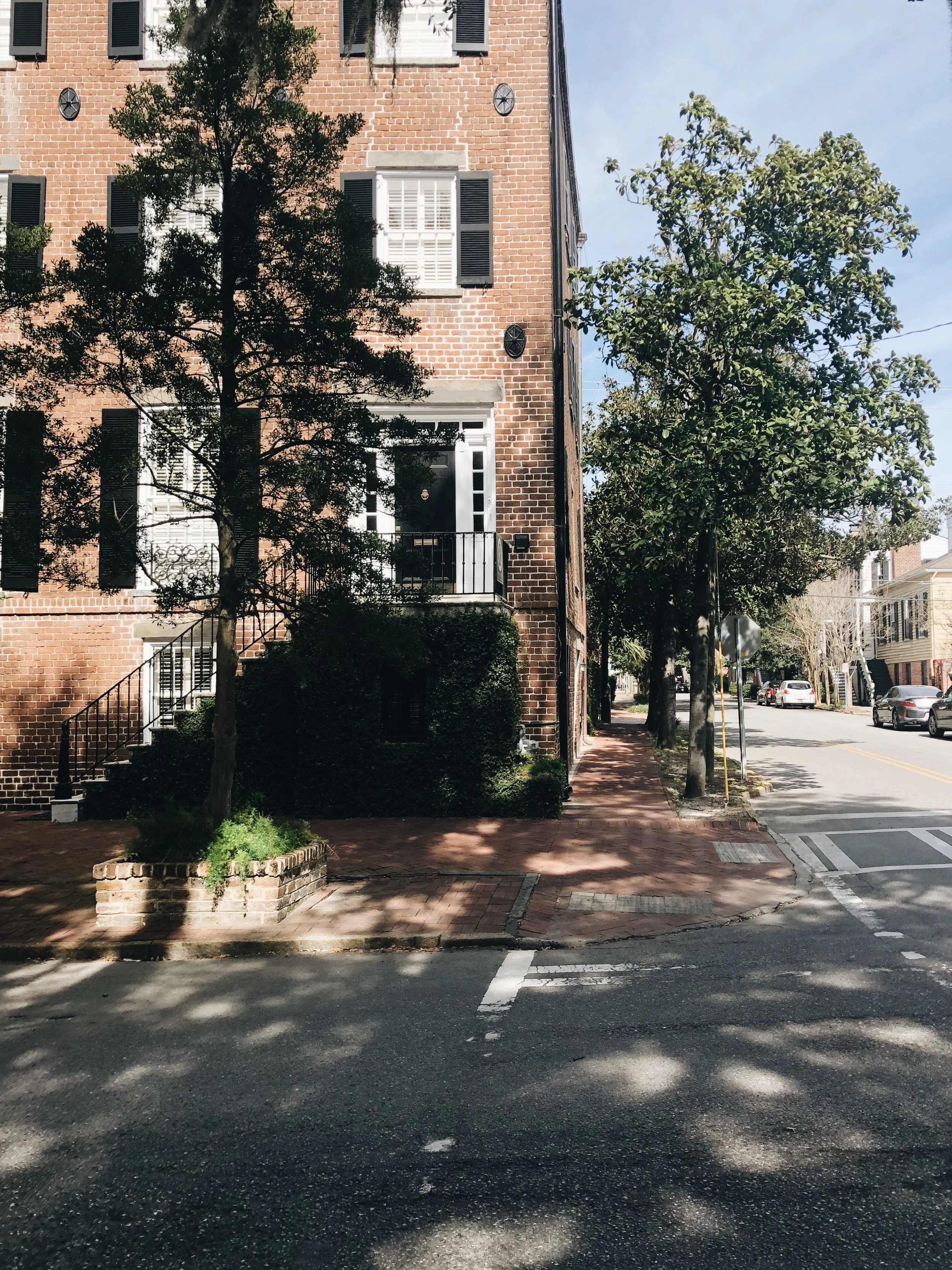 Weekend Getaway in Savannah — Hungry Girls Do It Better