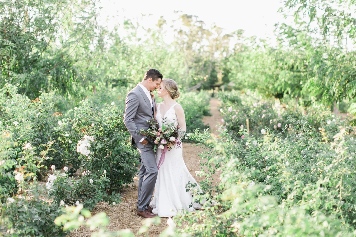 Walnut Grove Wedding in Moorpark, Ca — Lovisa Photo