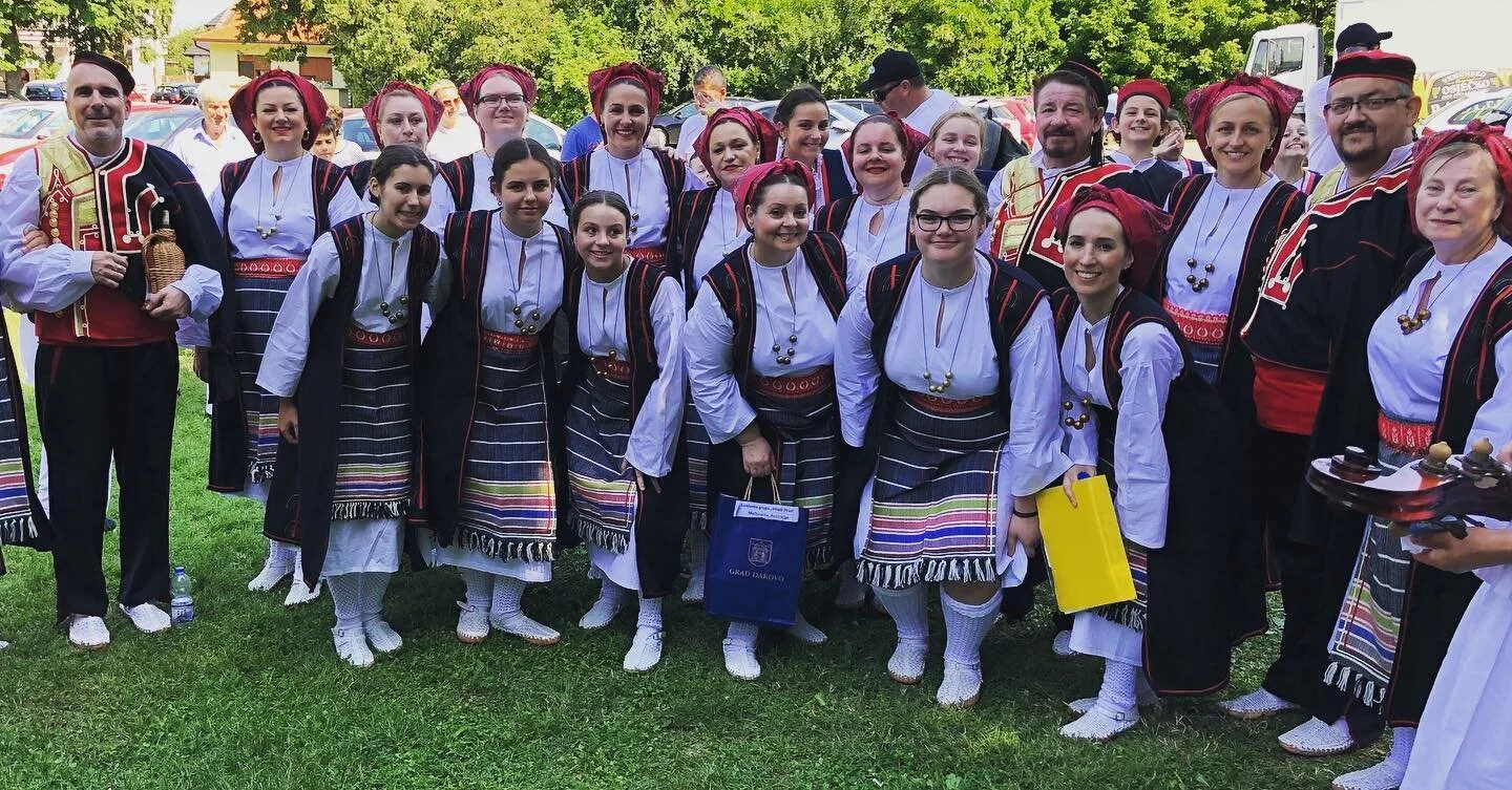 Mladi Hrvati