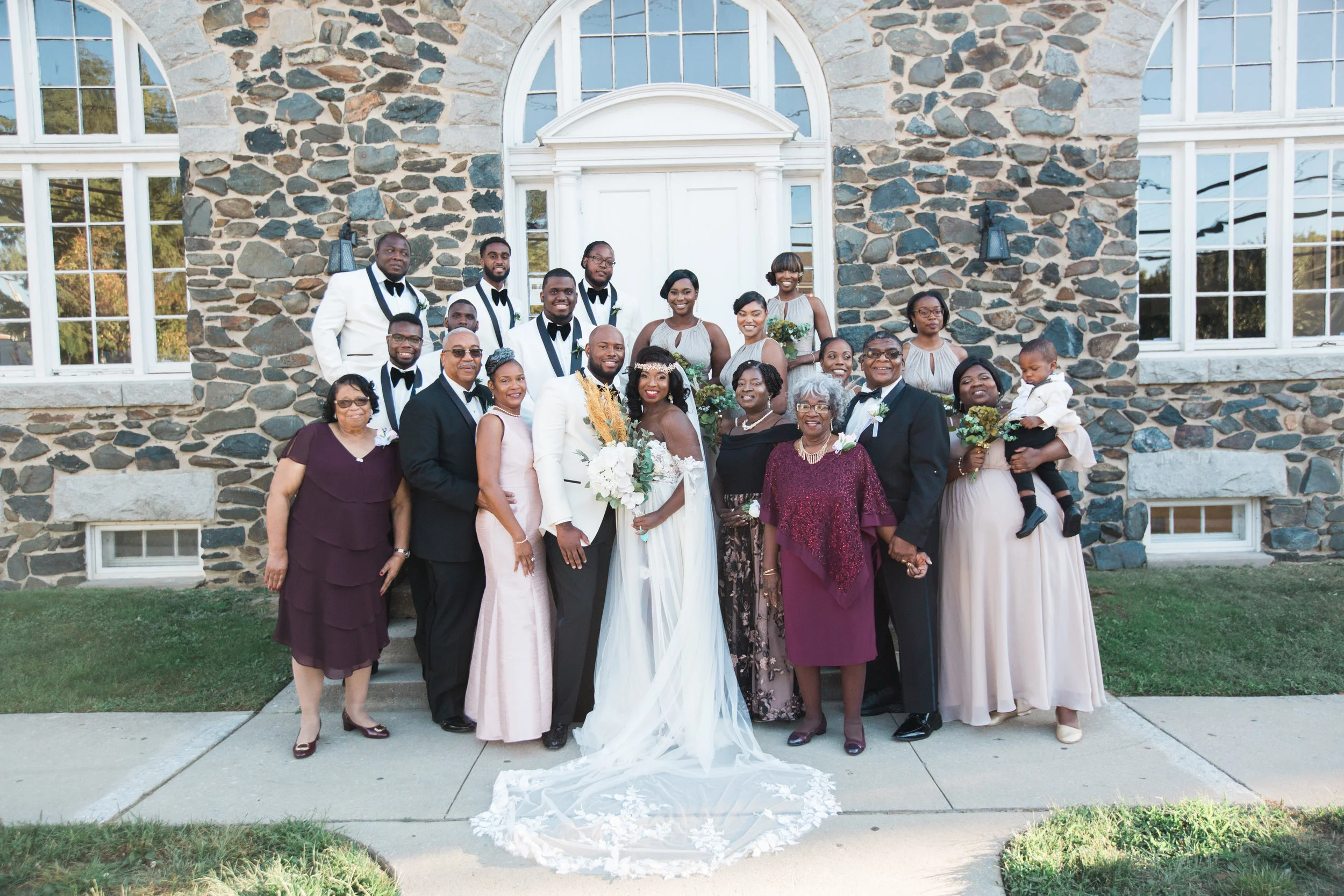 Romantic and Intimate Wedding at Carroll Baldwin Hall | Maryland ...
