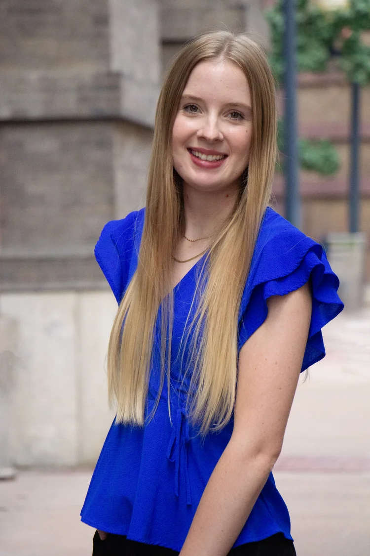 Kara Davis — GastingerWalker&