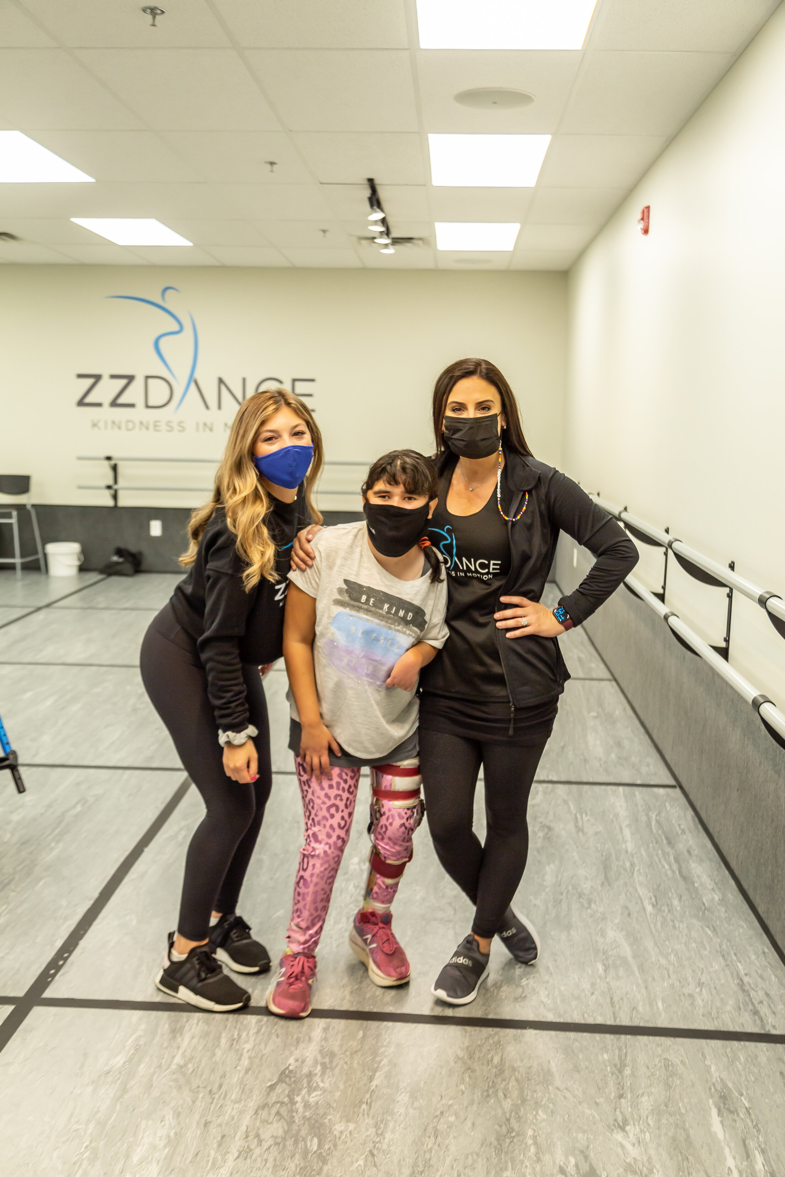 ZZ DANCE — Holton's Heroes