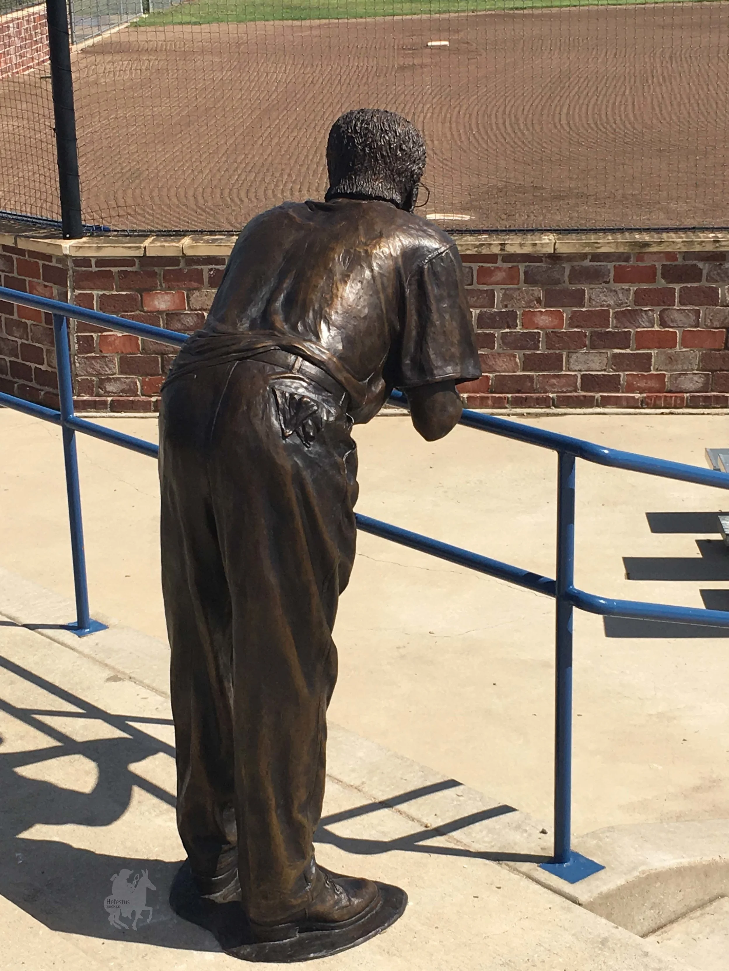 "Mr.Beebe" by Lisa Perry — Hefestus Fine Arts