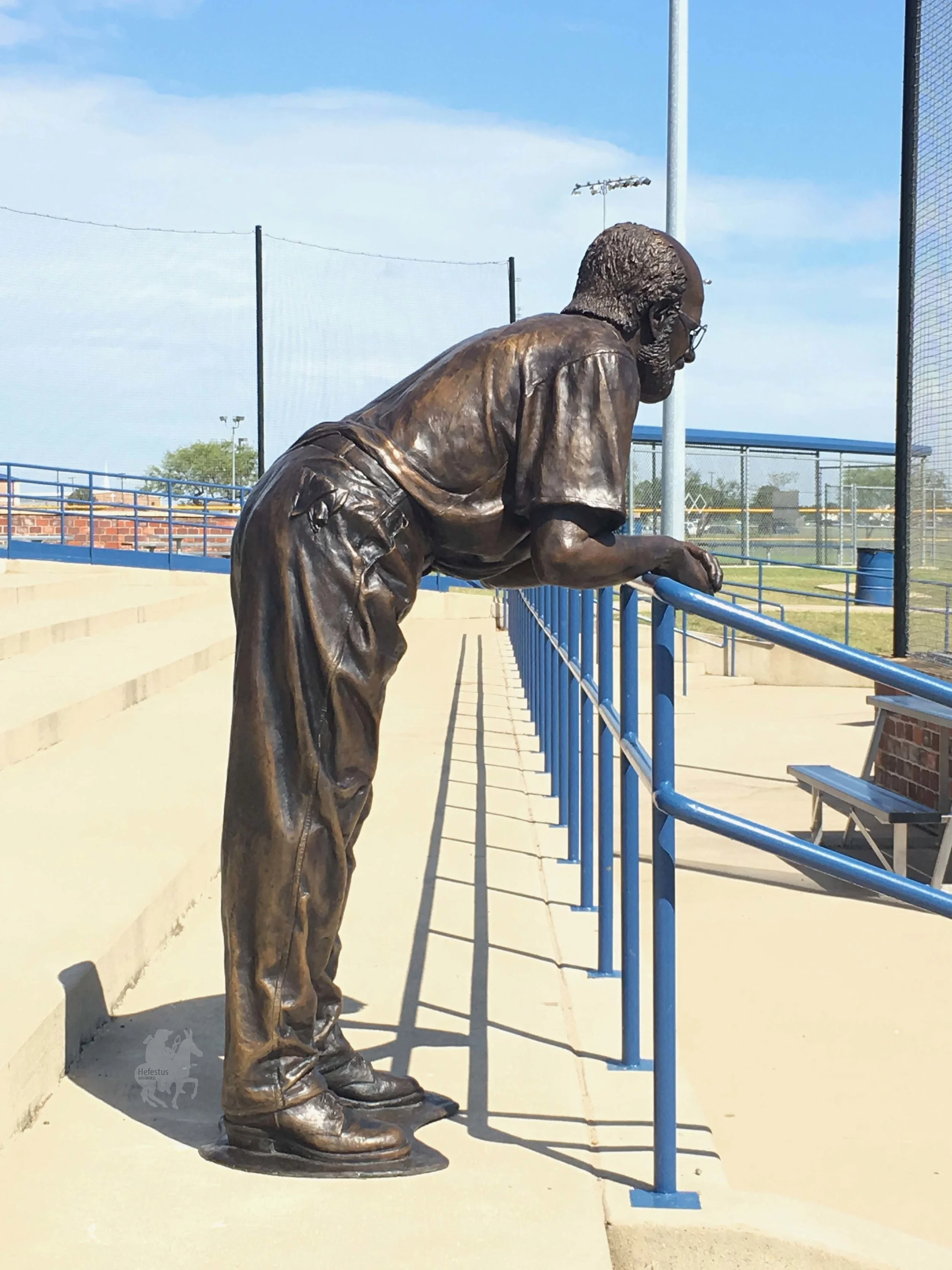 "Mr.Beebe" by Lisa Perry — Hefestus Fine Arts