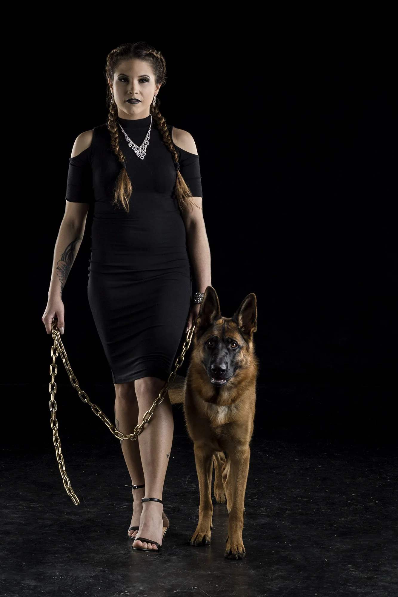 Fitness & Bodybuilding Photography | Fashion Model Amanda and her Dog ...