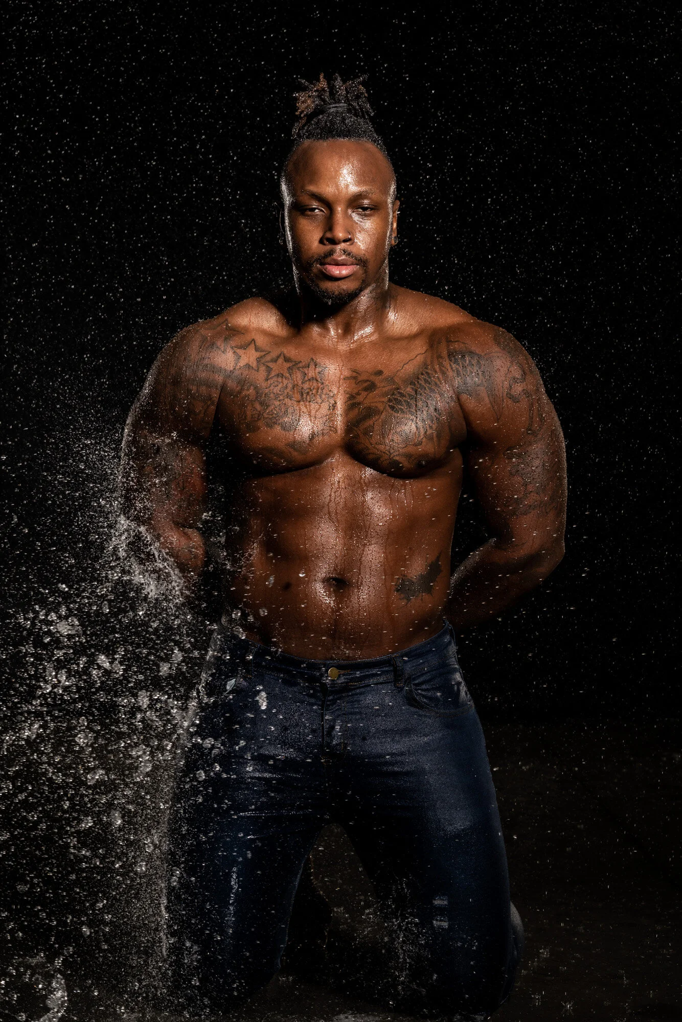 Fitness & Bodybuilding Photography | Rain Shoot with Bodybuilder ...