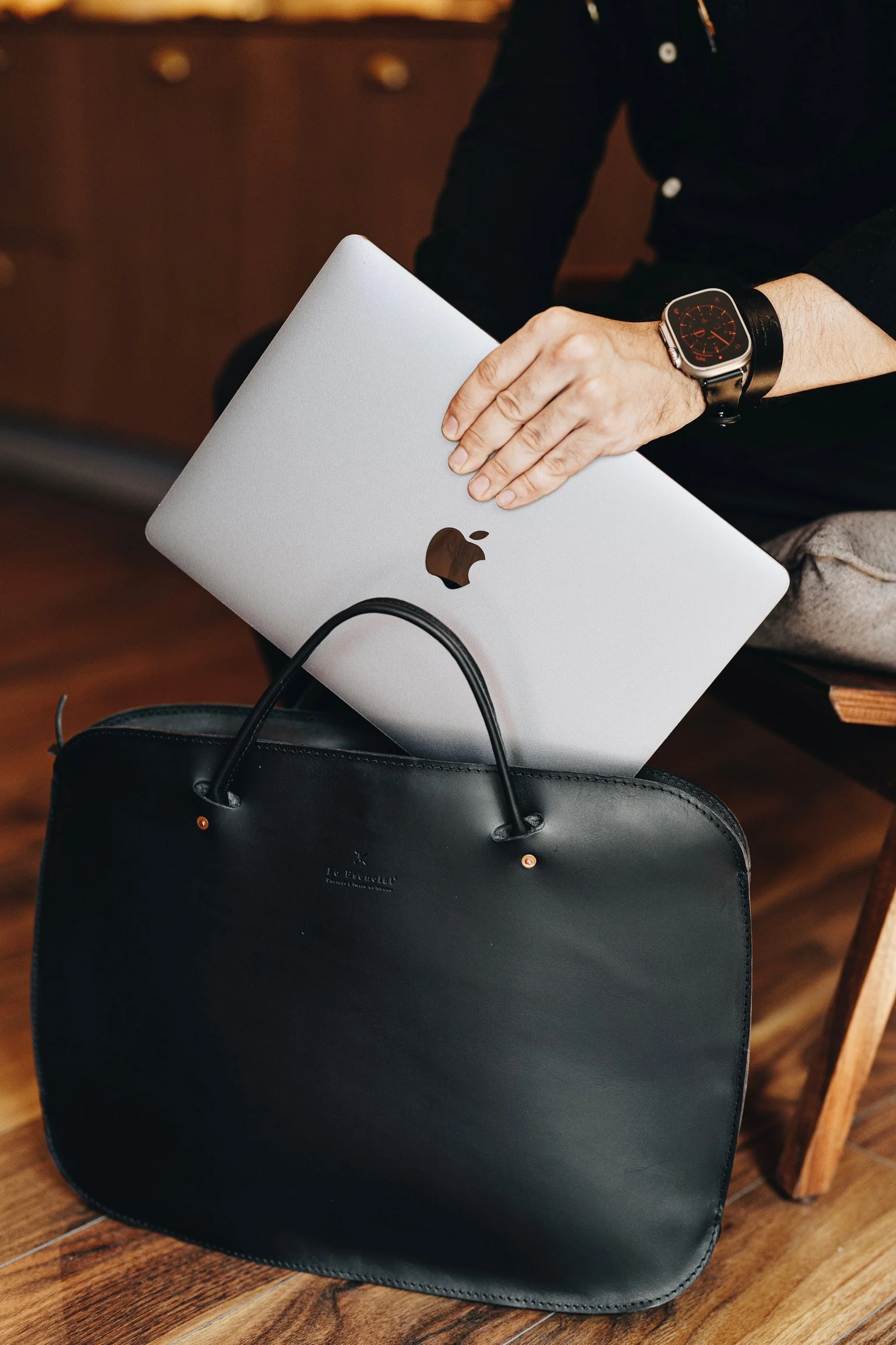 CASE® Folio — Lo Esencial