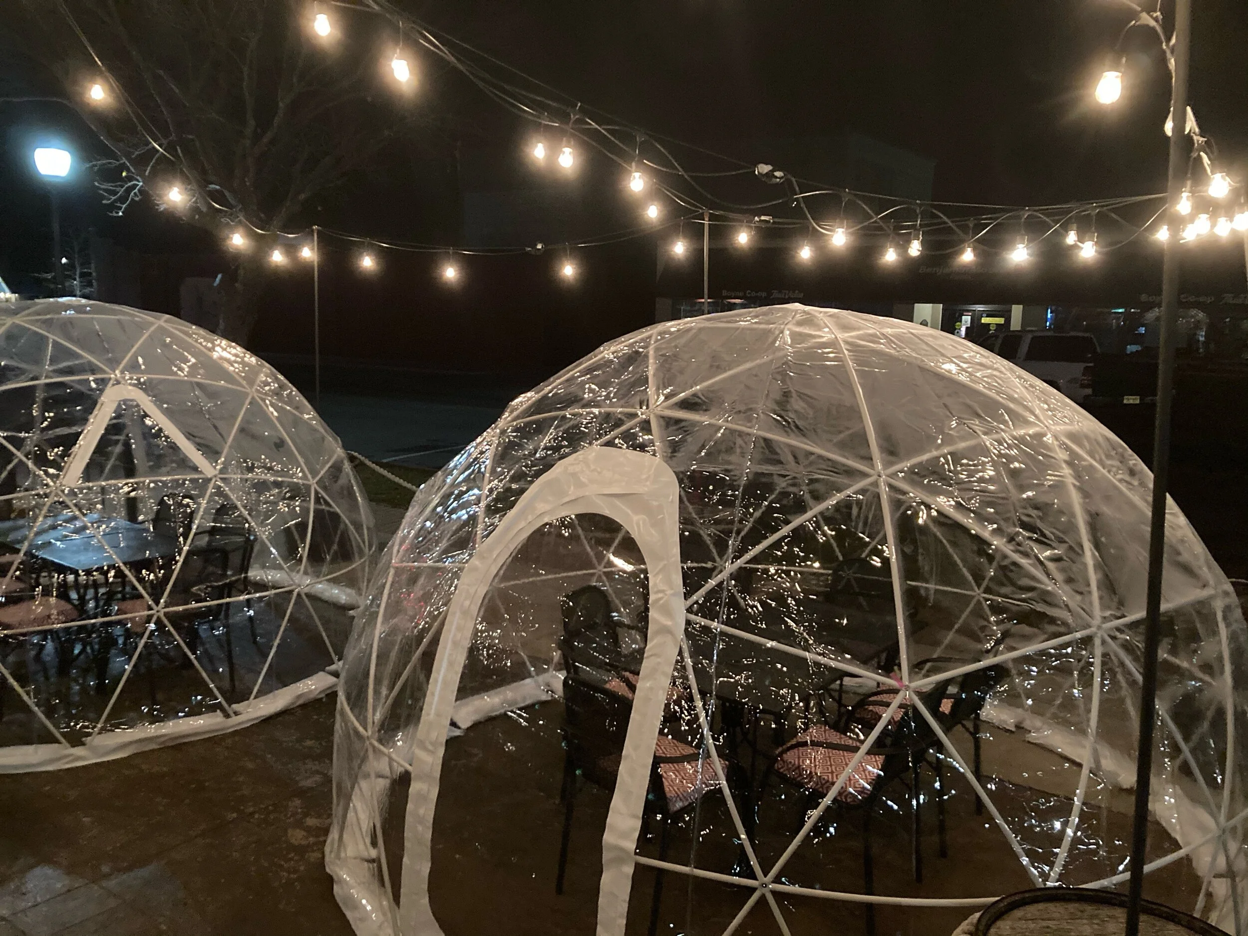 Igloo Dining — Stiggs Brewery & Kitchen