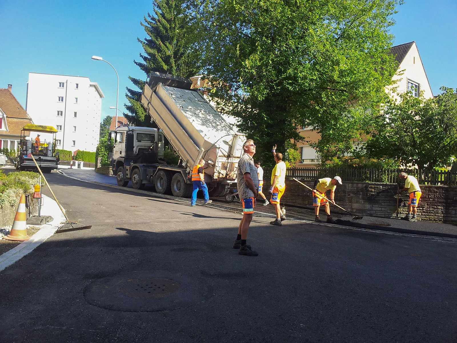 Strassenbau — Eckert Baulogistik AG