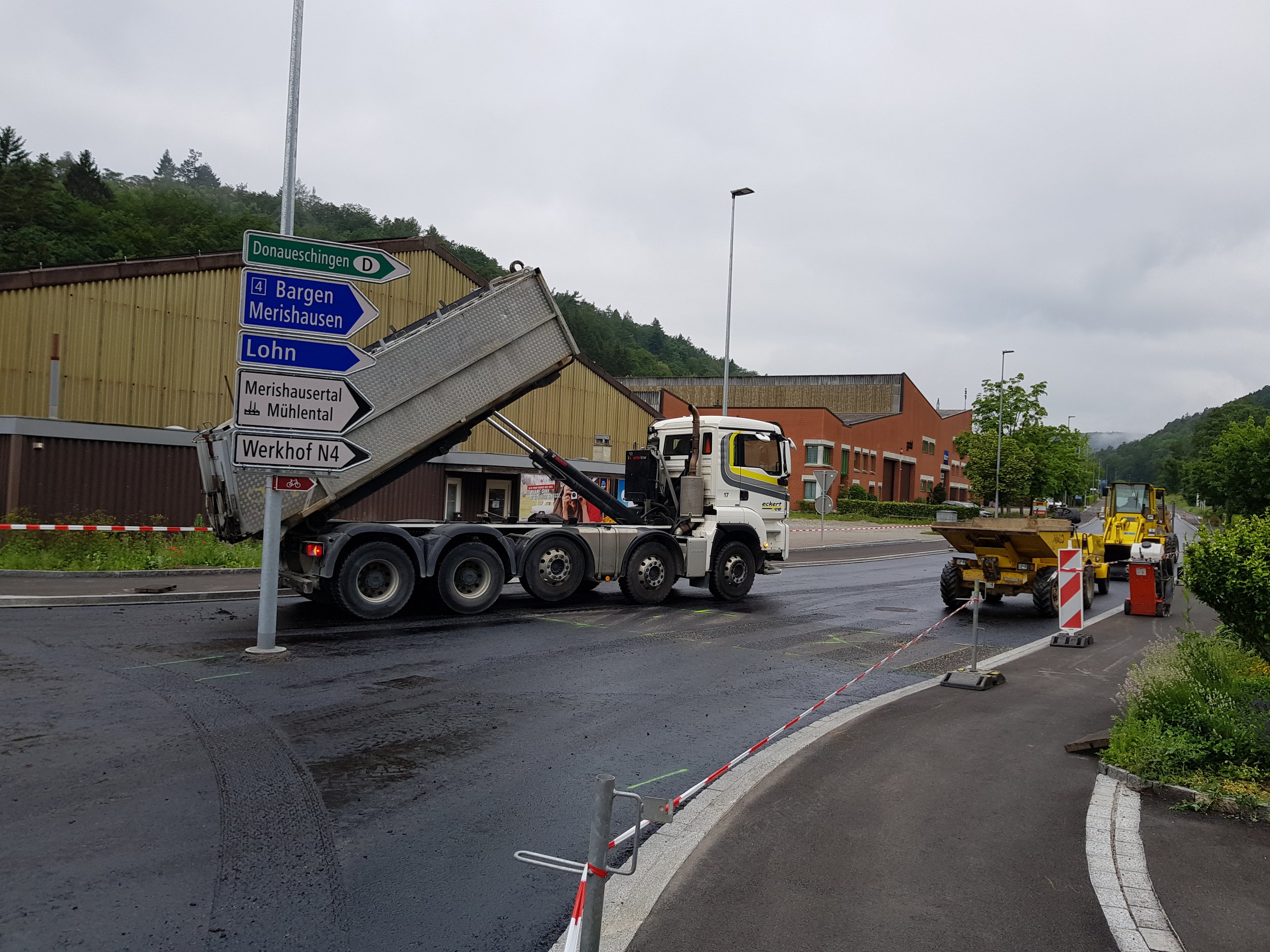 Strassenbau — Eckert Baulogistik AG