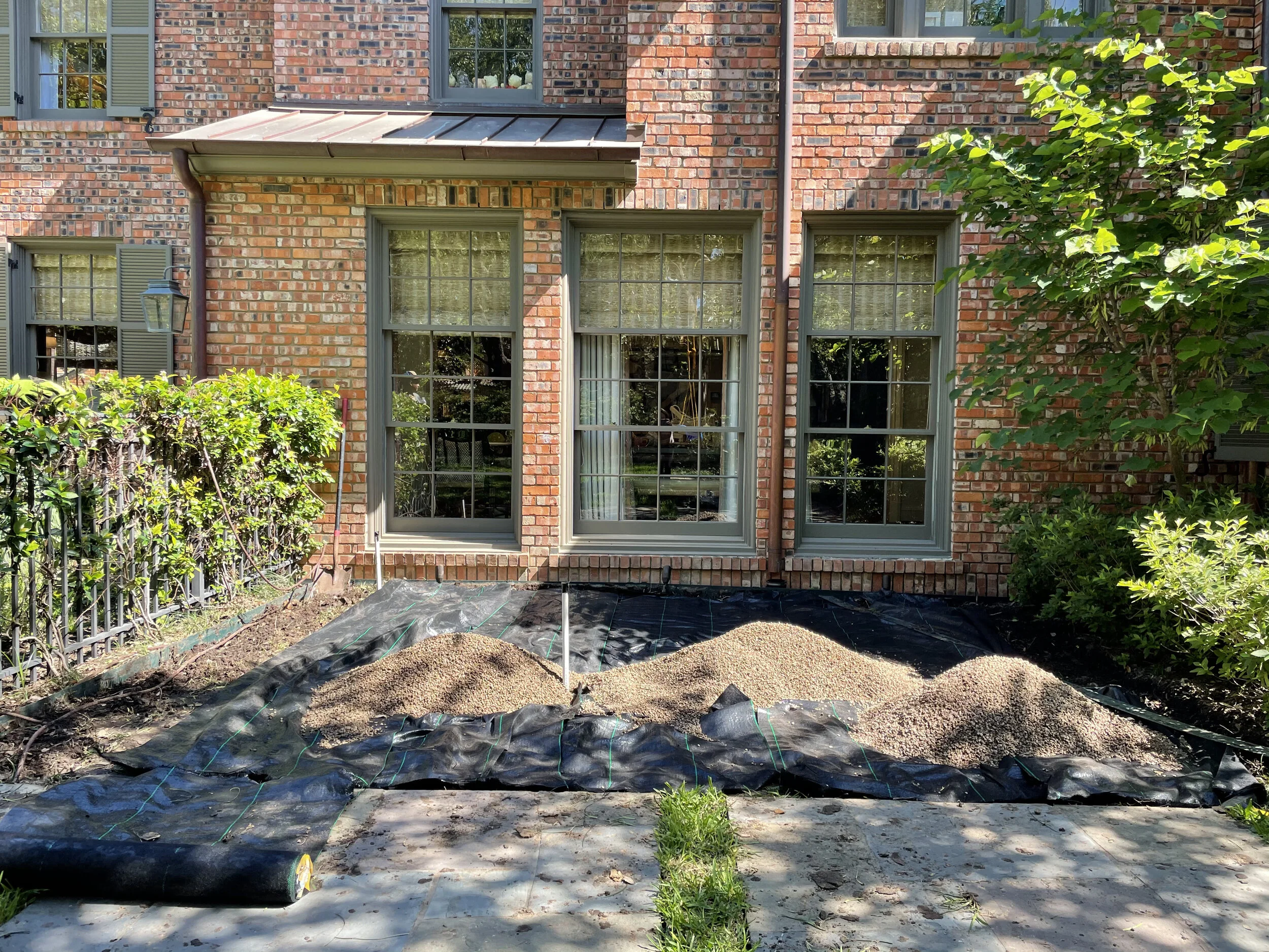 Tour a Keyhole Kitchen Garden Installation in Houston, Texas — Rooted ...