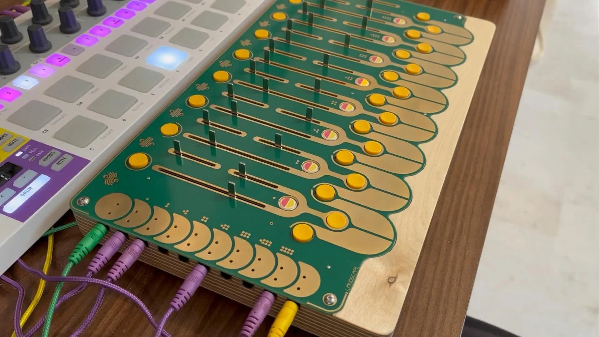 STEREO FIELD — LANDSCAPE