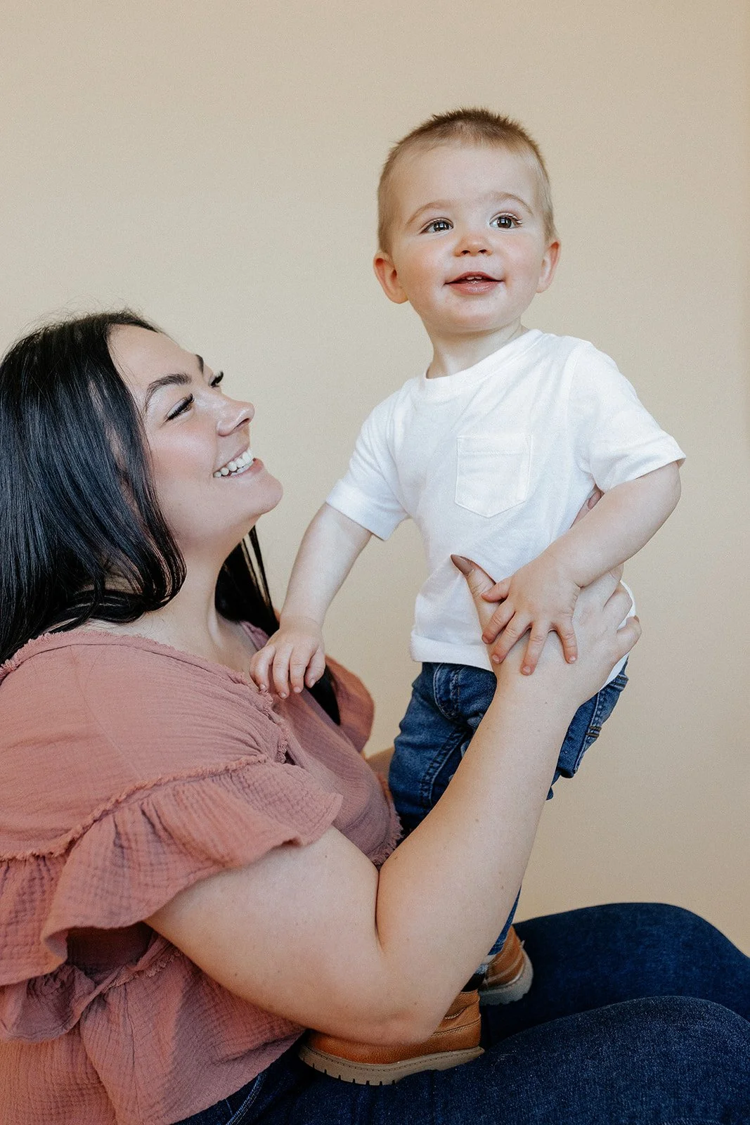 PORTRAITS — SARAH FOSS