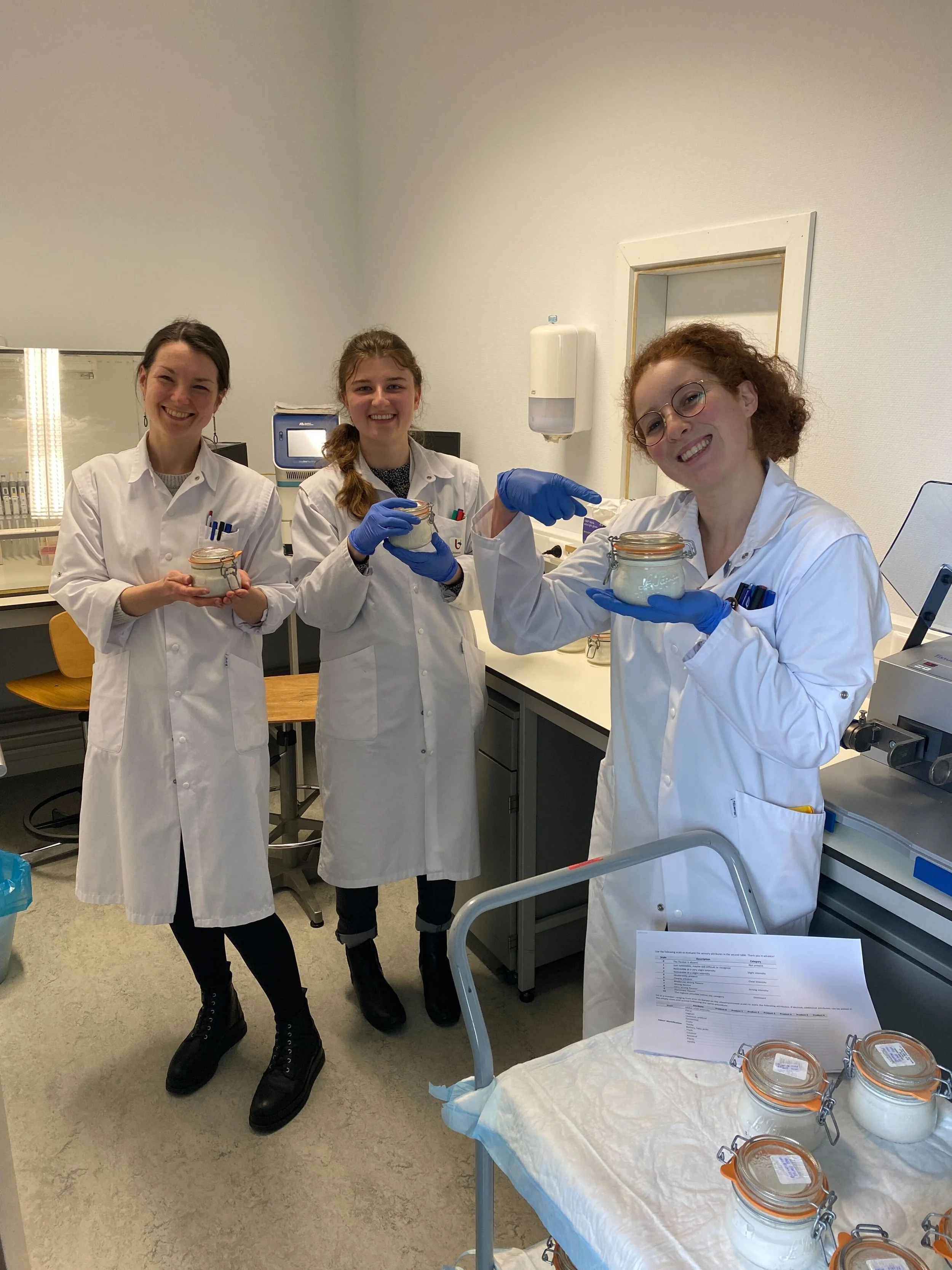 Riboflavin over-producing lactobacilli in our vagina — ISAPP Students ...