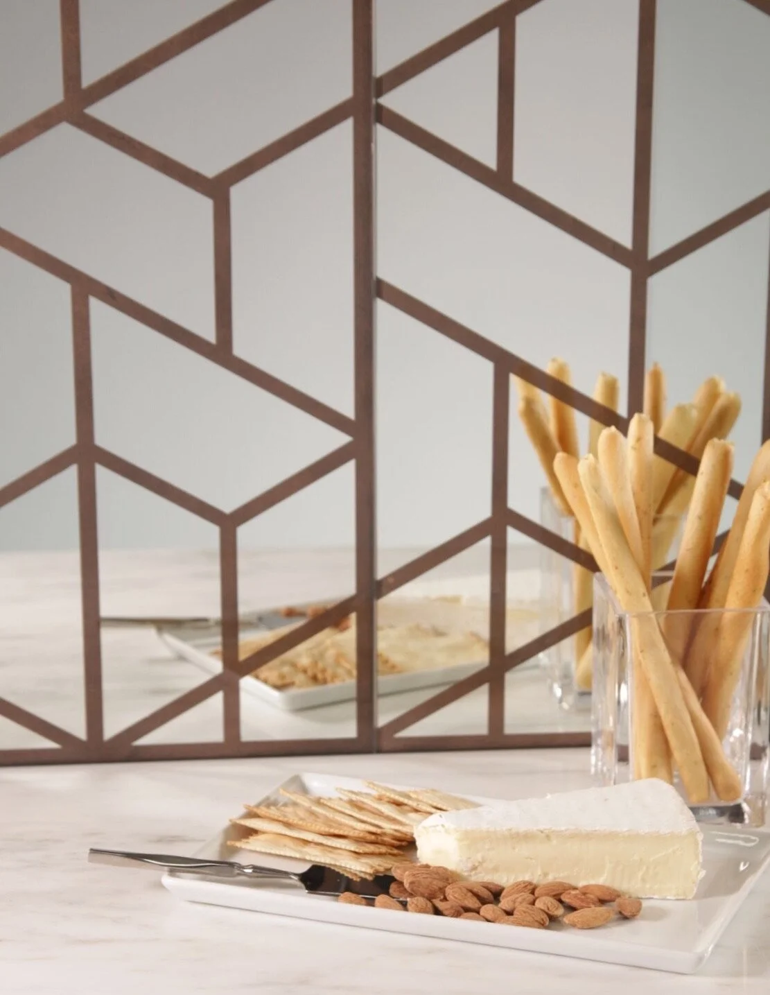 Artique Glass Studio Inc.